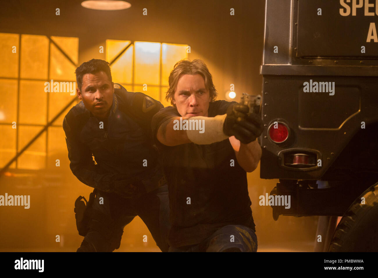 (L-R) MICHAEL PEÑA as Ponch and DAX SHEPARD as Jon in Warner Bros ...