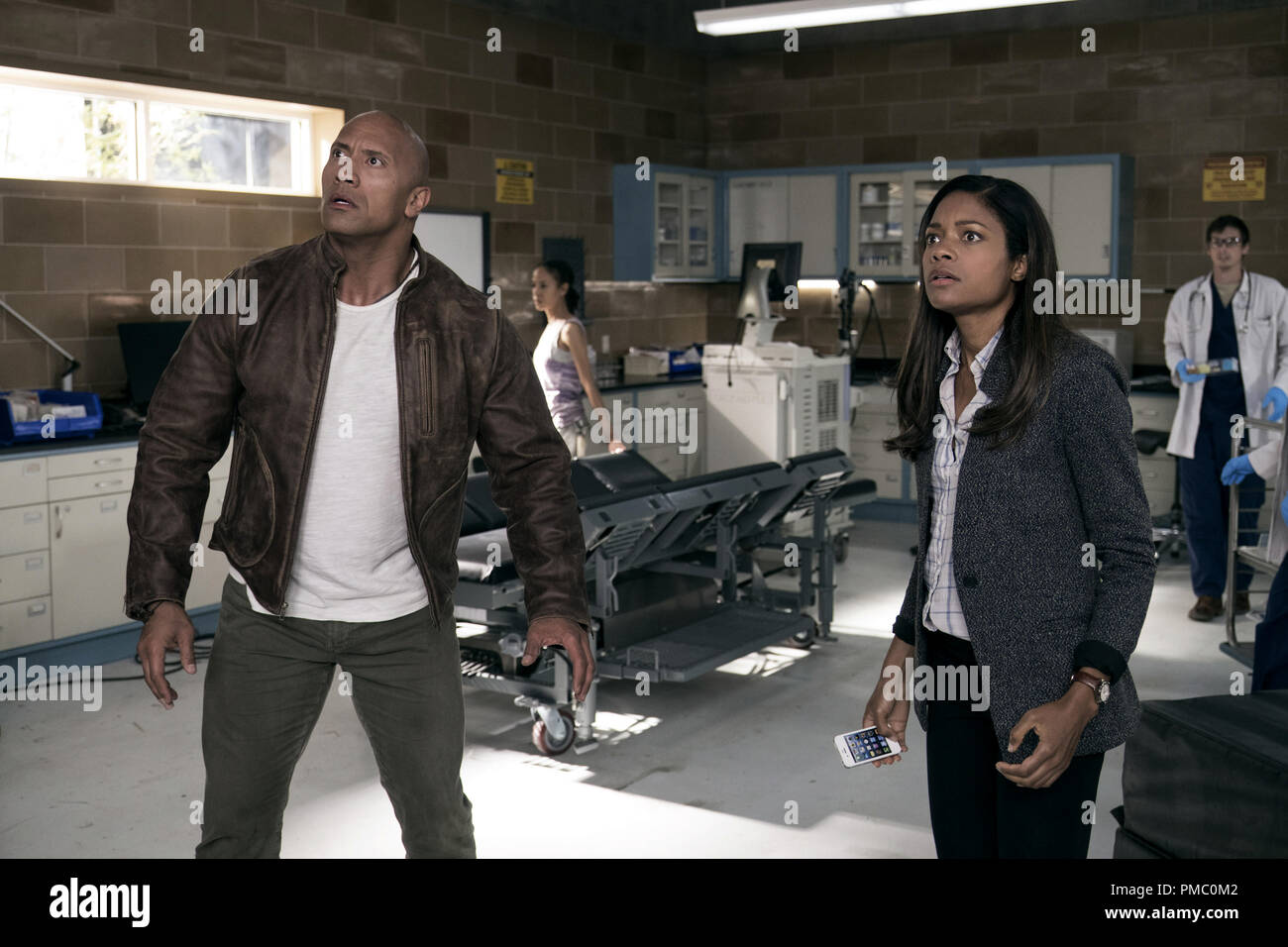 Naomie harris and dwayne johnson 2018 hi-res stock photography and ...