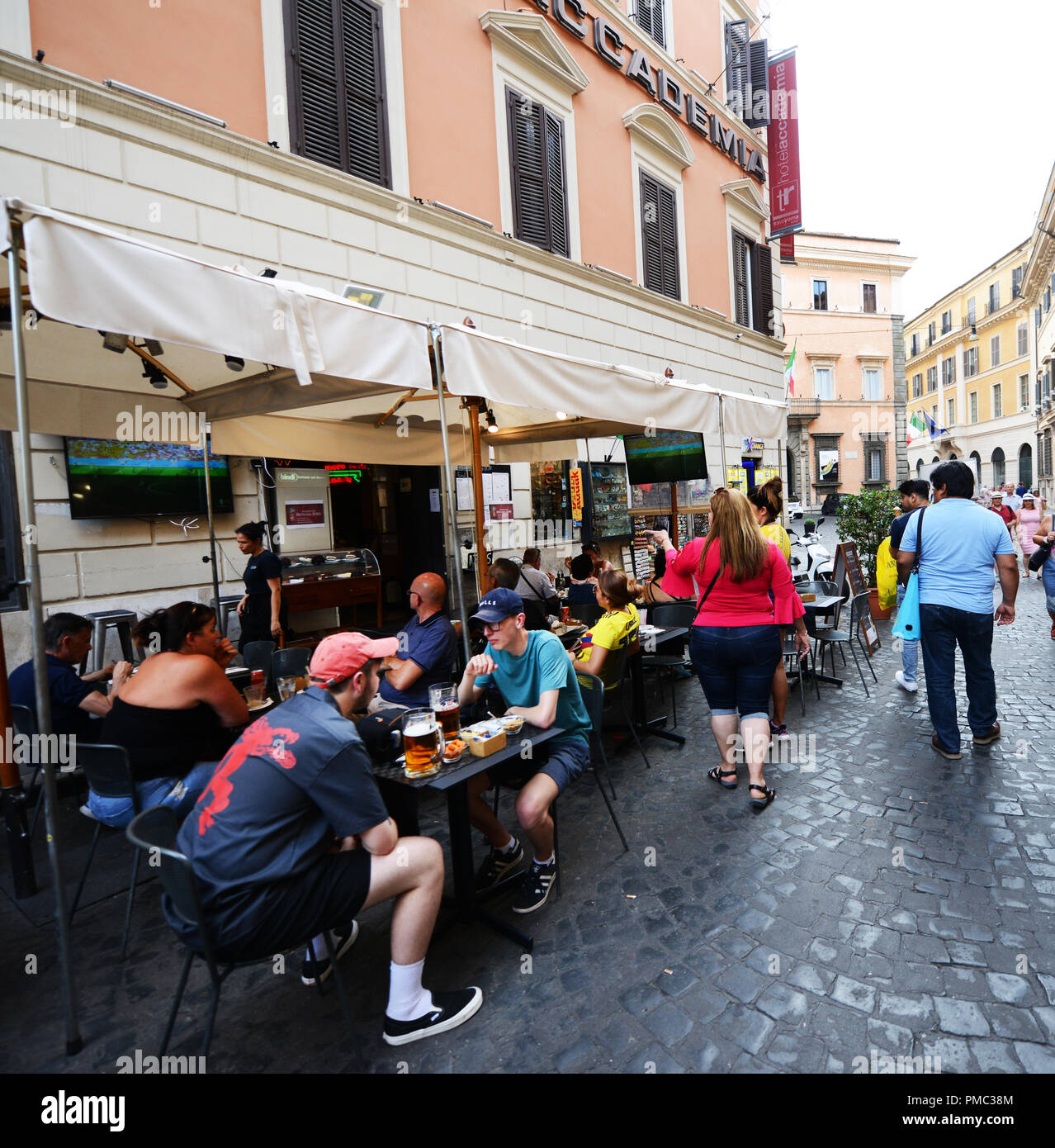 Central Cafe Rome Food Halls Are Europe's Hottest Culinary
