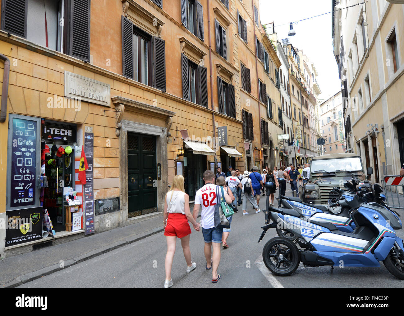 Via Santandrea High Resolution Stock Photography and Images - Alamy