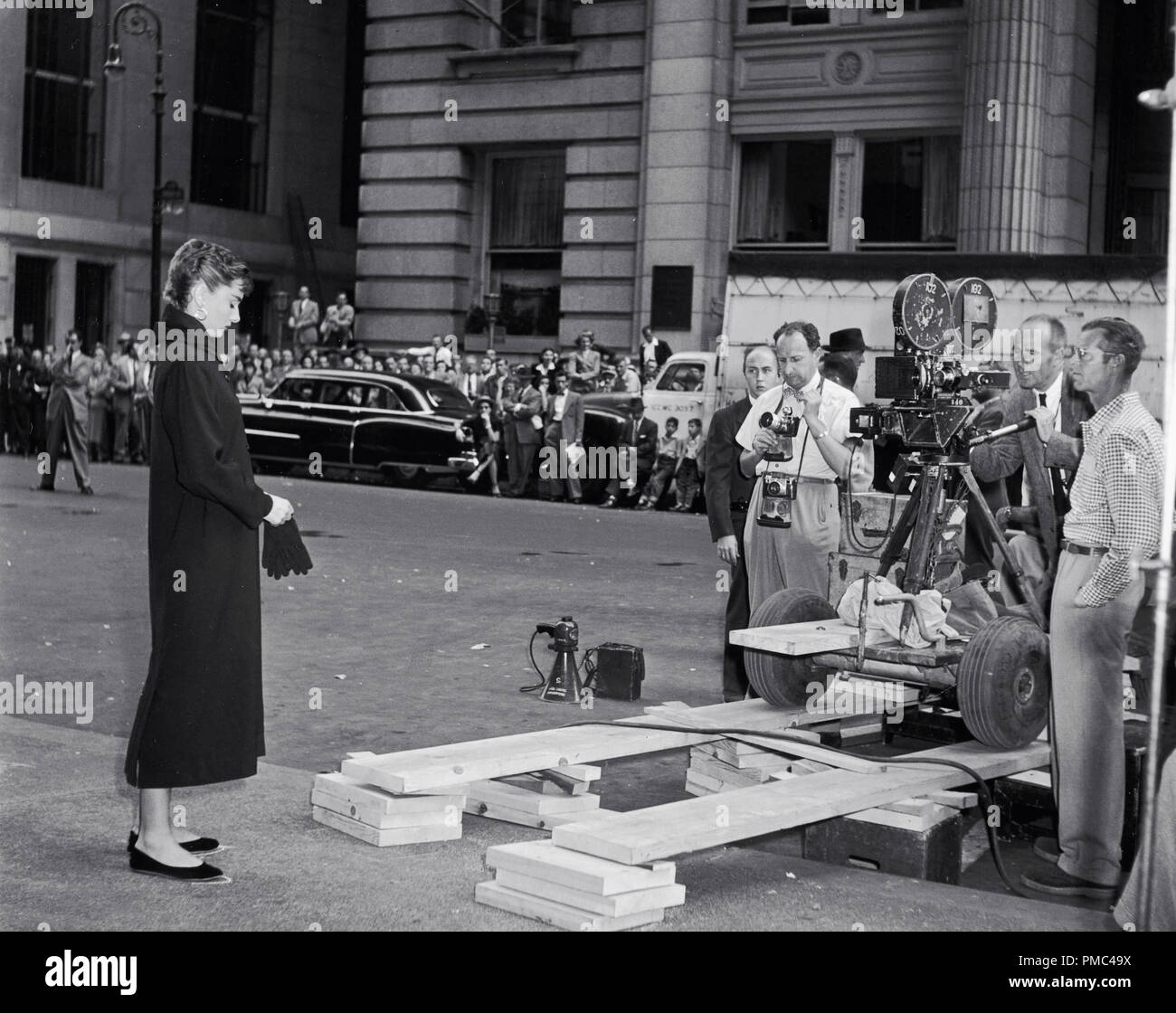 Audrey hepburn film set hi-res stock photography and images - Alamy