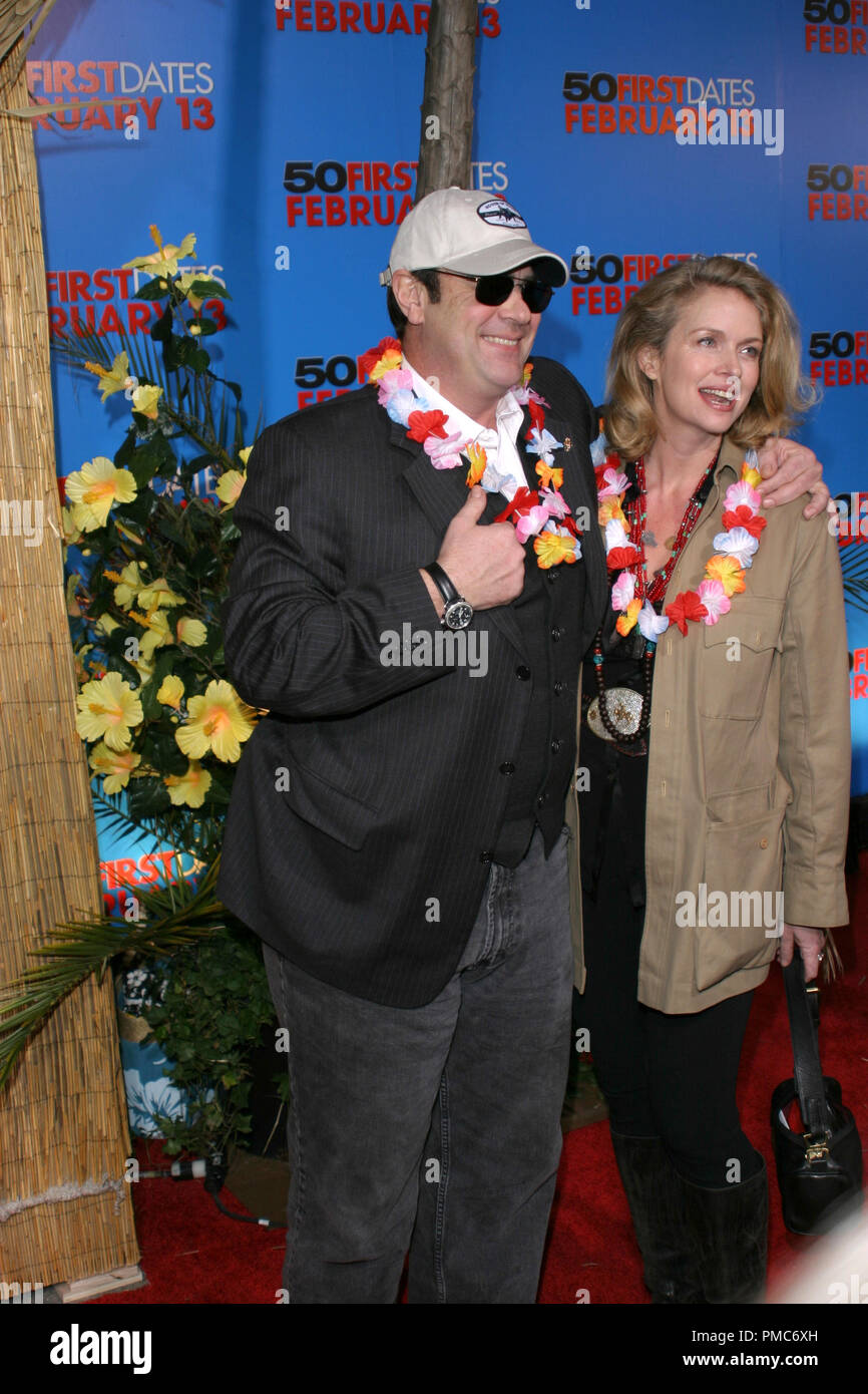 "Fifty First Dates" Premiere 02/03/2004 Dan Aykroyd & wife Donna Dixon ...