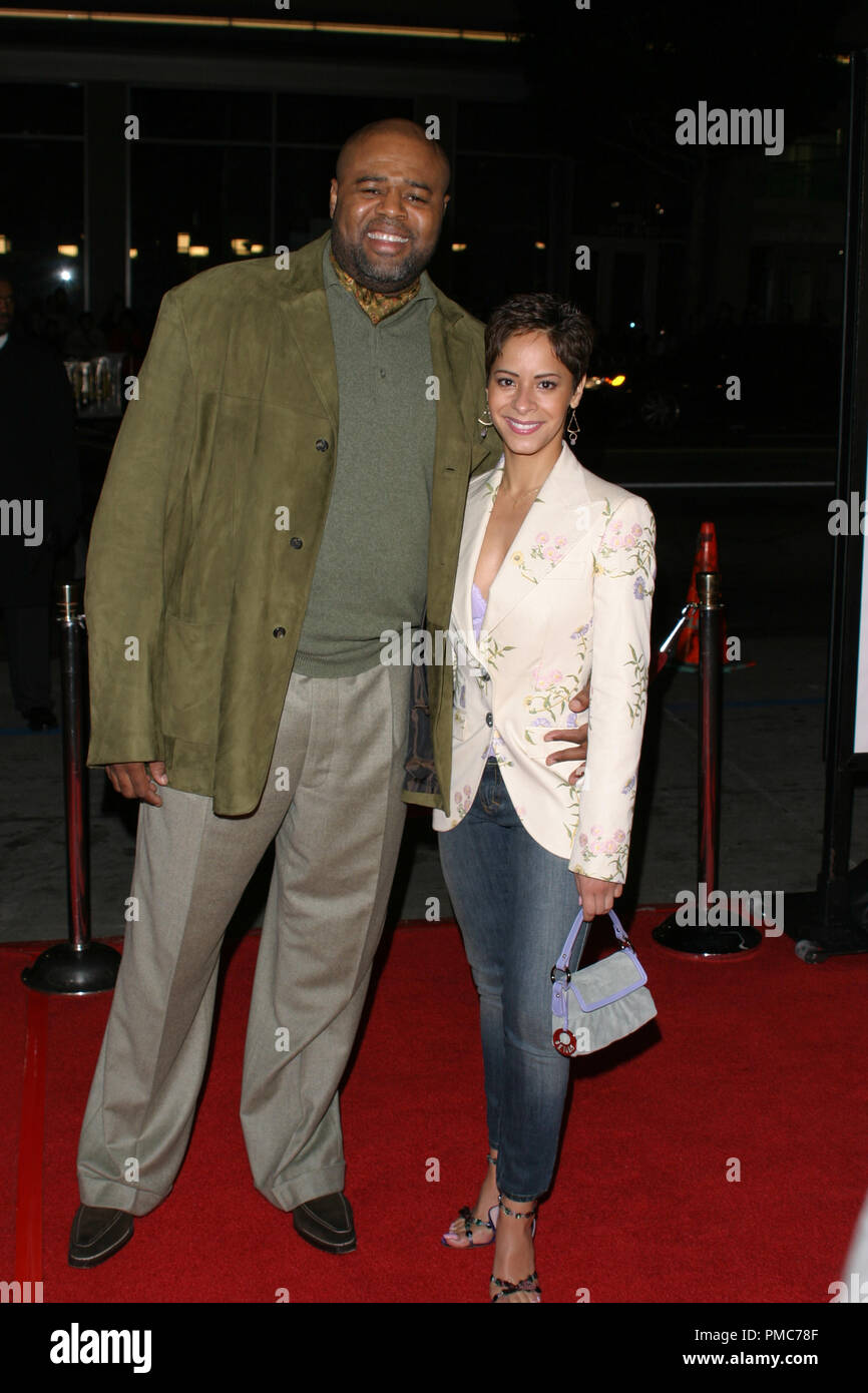 "Girl Next Door" Premiere 03-04-2004 Chi McBride and Julissa Marquez ...