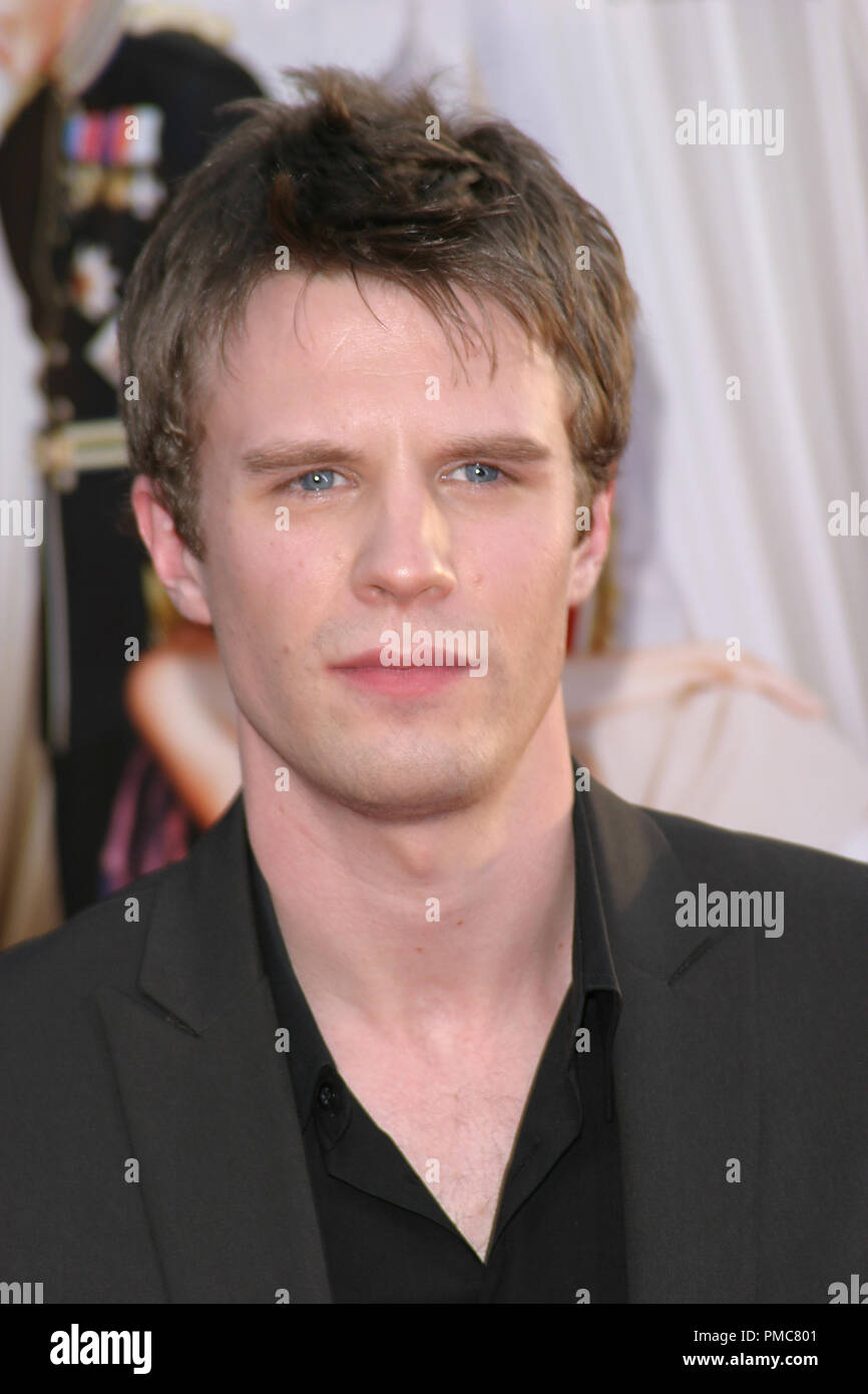 "The Prince and Me" Premiere 3/28/2004 Luke Mably Photo by Joseph ...