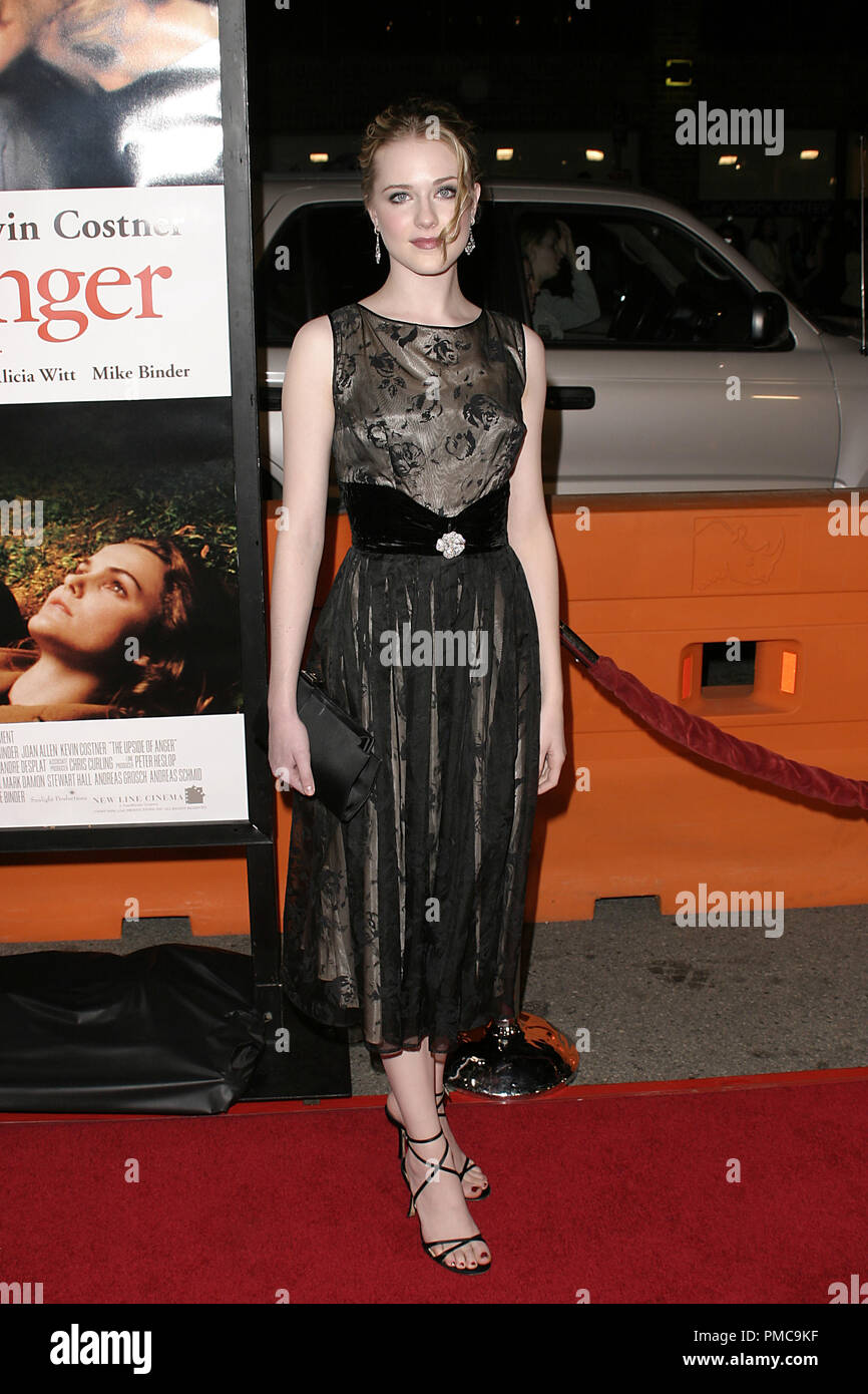 "The Upside of Anger" (Premiere) Evan Rachel Wood 3-3-2005 / Mann ...