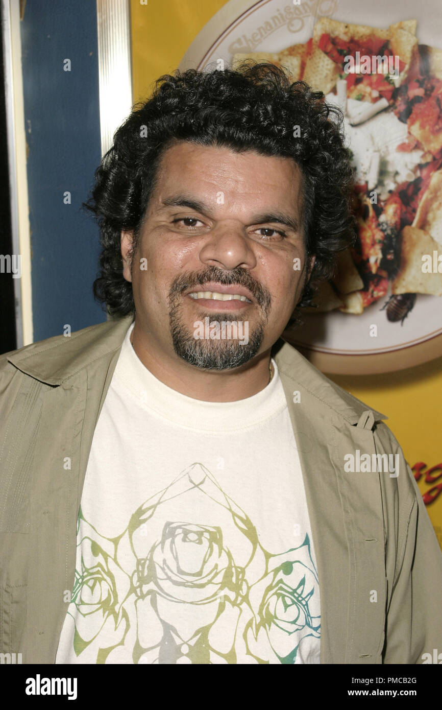 Luis Guzman Waiting