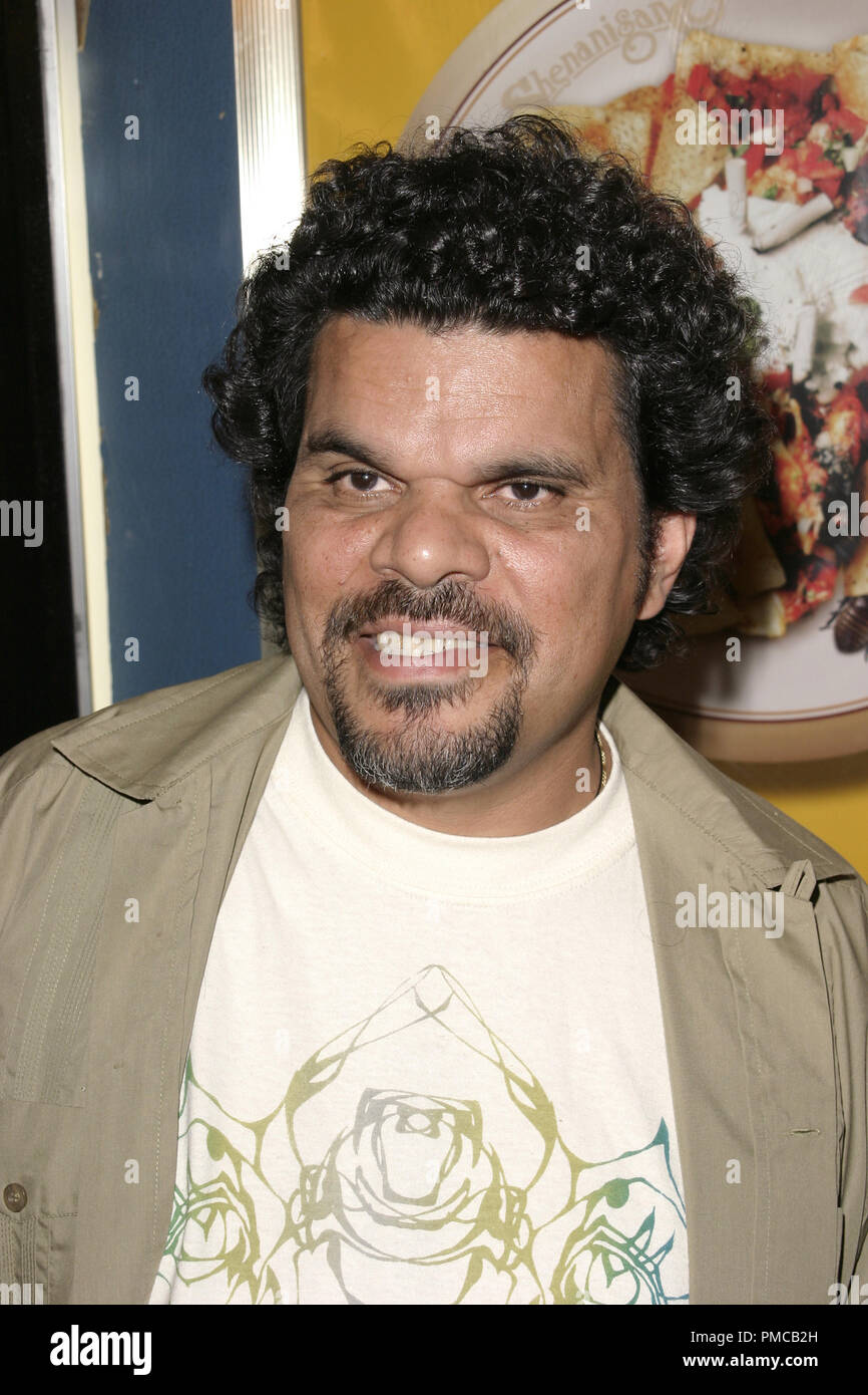 "Waiting . . . " (Premiere) Luis Guzman 09-29-2005 / Mann's Bruin ...