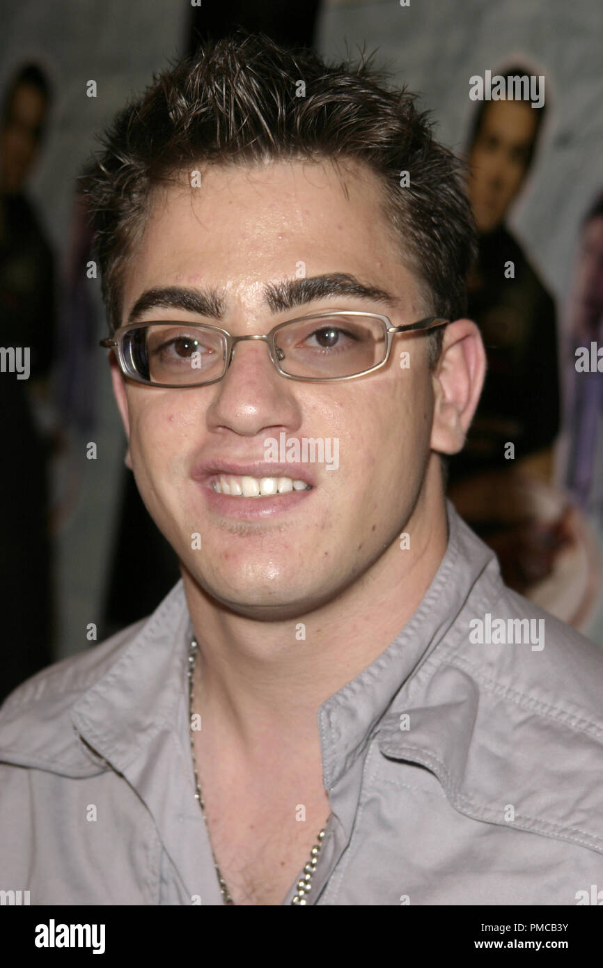 "Waiting . . . " (Premiere) Eric Gores 09-29-2005 / Mann's Bruin ...