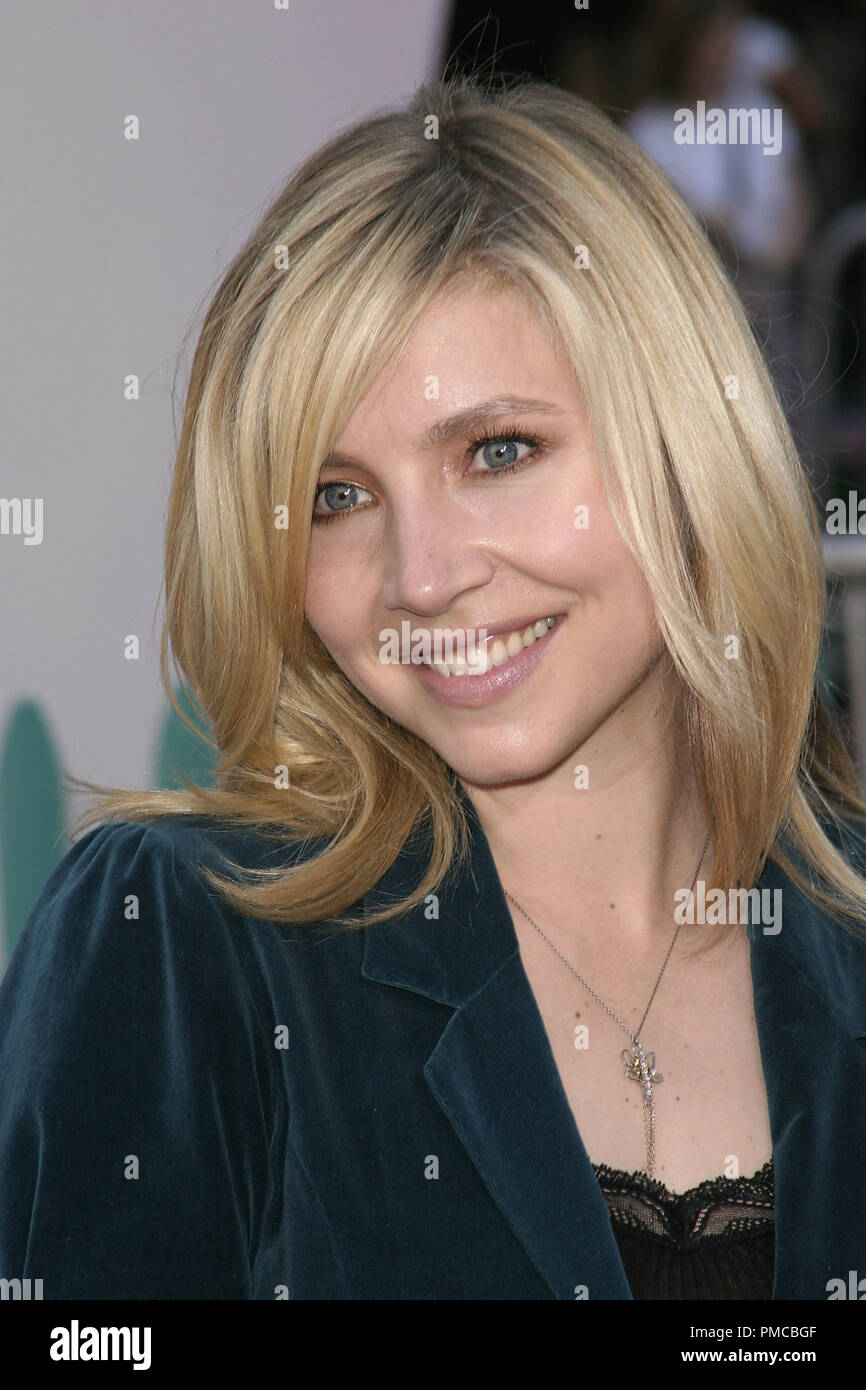 Sarah chalke disney hi-res stock photography and images - Alamy
