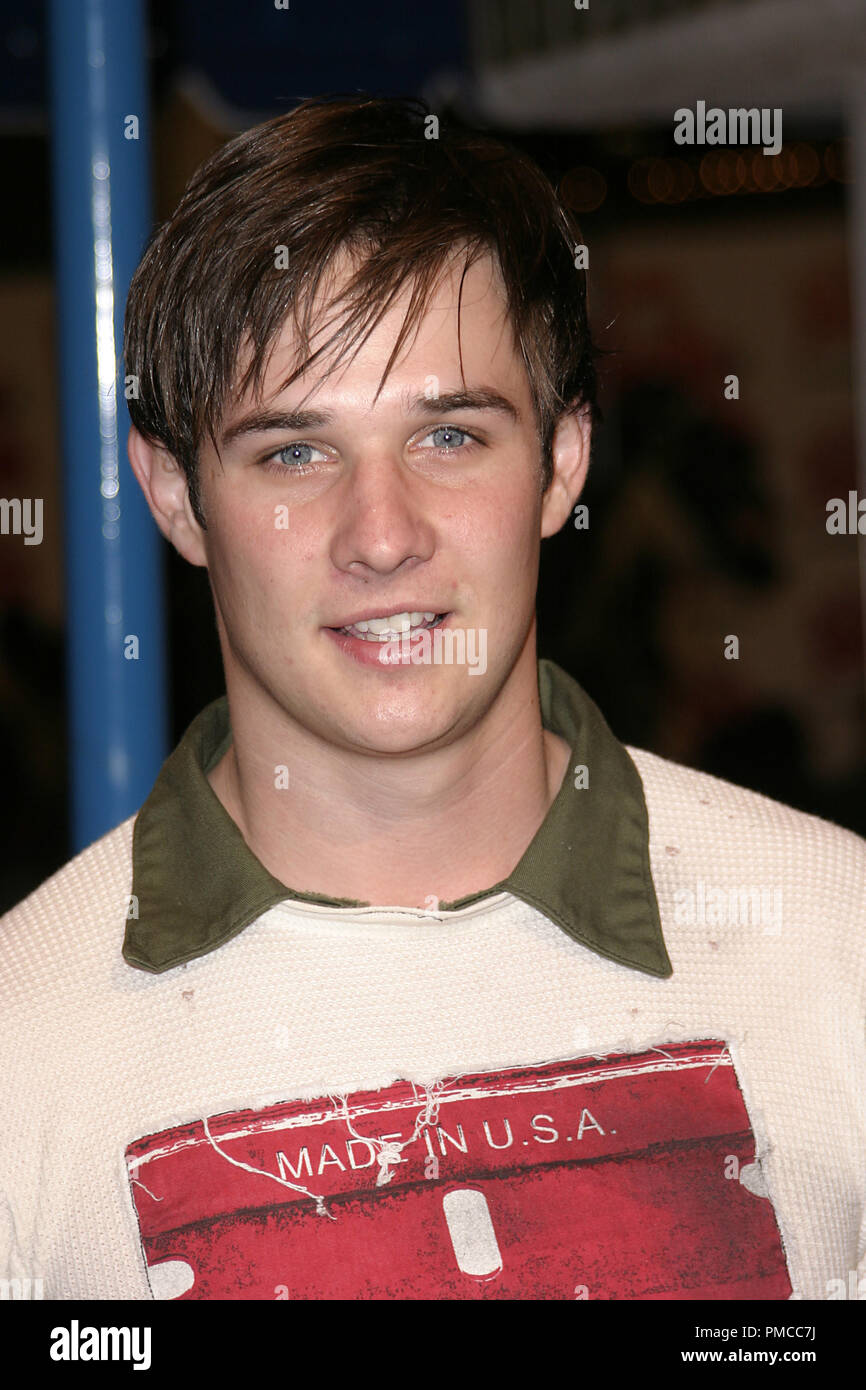 "Fun with Dick and Jane" (Premiere) Ryan Merriman 12-14-2005 / Mann ...