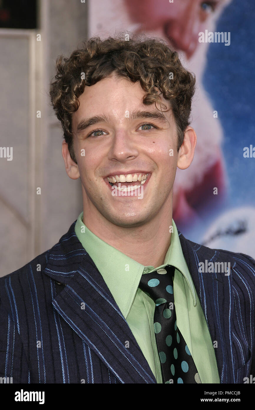 "The Santa Clause 3: The Escape Clause" (Premiere) Michael Urie 10-29 ...