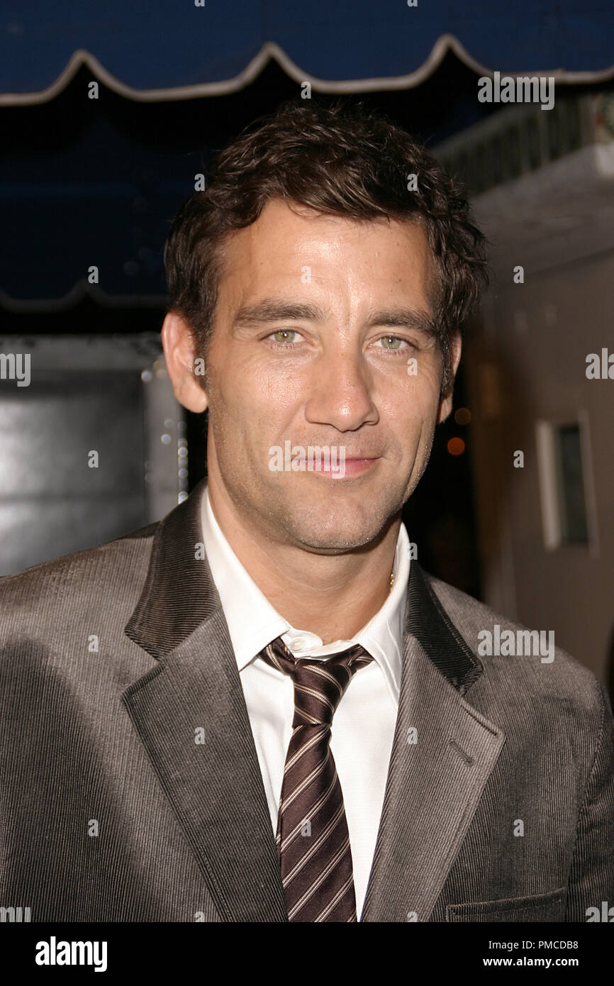 "Children of Men" (Premiere) Clive Owen 11-16-2006 / Mann Village ...
