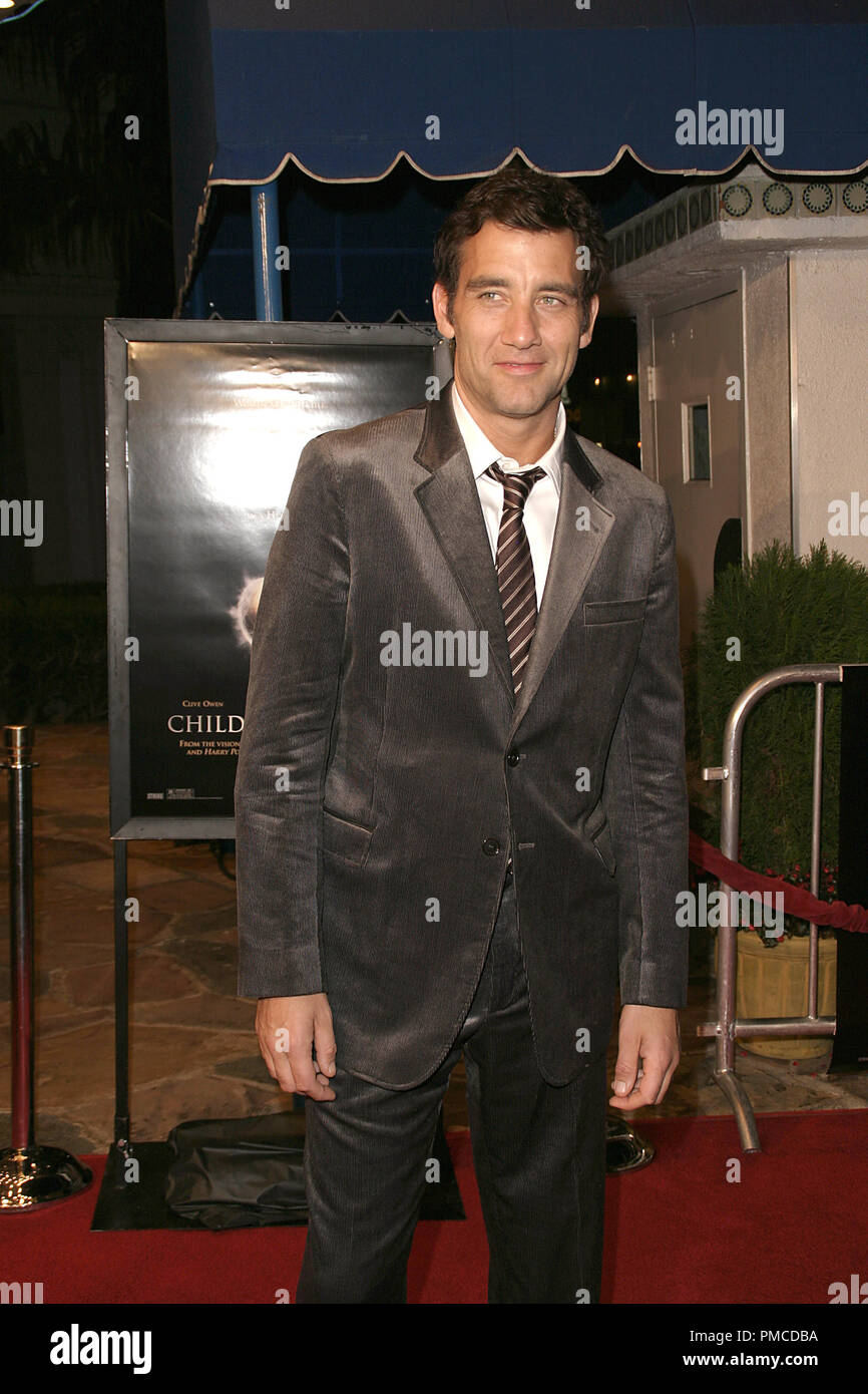 "Children of Men" (Premiere) Clive Owen 11-16-2006 / Mann Village ...