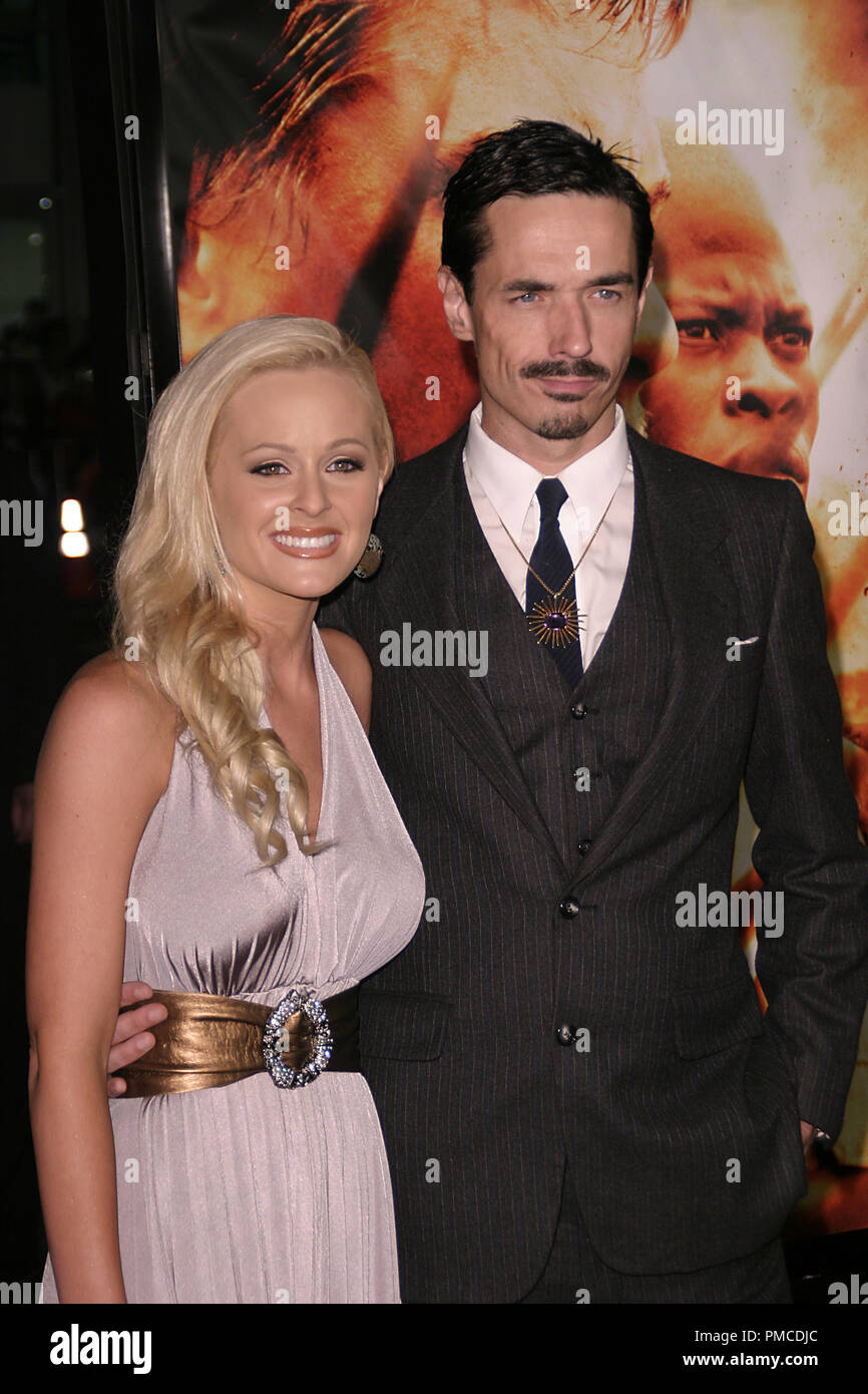 Blood Diamond (Premiere) Katie Lohmann, Jeff Cullen 12-6-2006 / Grauman ...