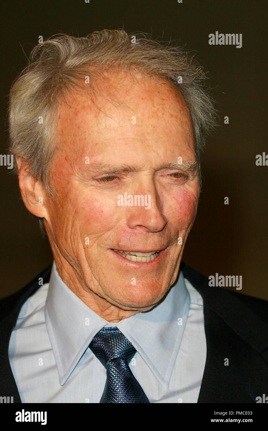 Clint eastwood portrait smiling hi-res stock photography and images - Alamy