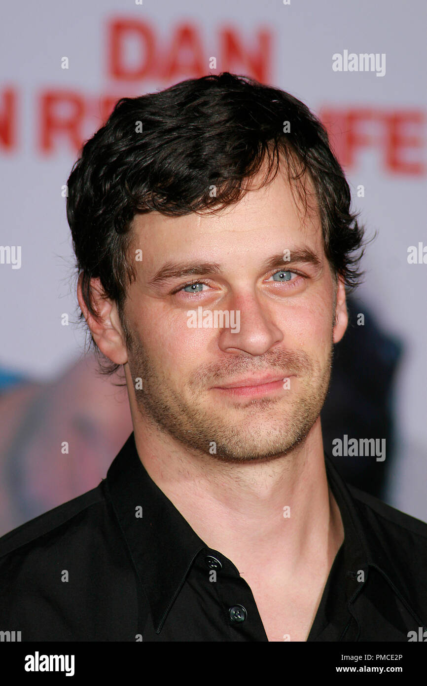 "Dan in Real Life" (Premiere) Tom Everett Scott 10-24-2007 / El Capitan ...