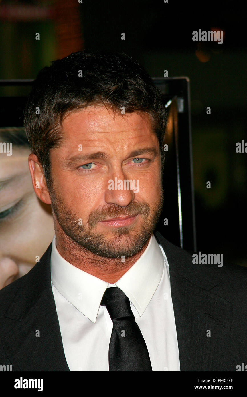 "P.S. I Love You" (Premiere) Gerard Butler 12-9-2007 / Grauman's ...