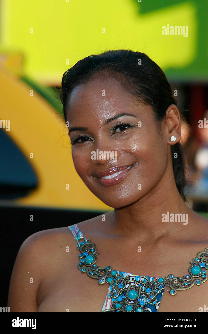 "Hancock" Premiere Robinne Lee 6-30-2008 / Grauman's Chinese Theater ...