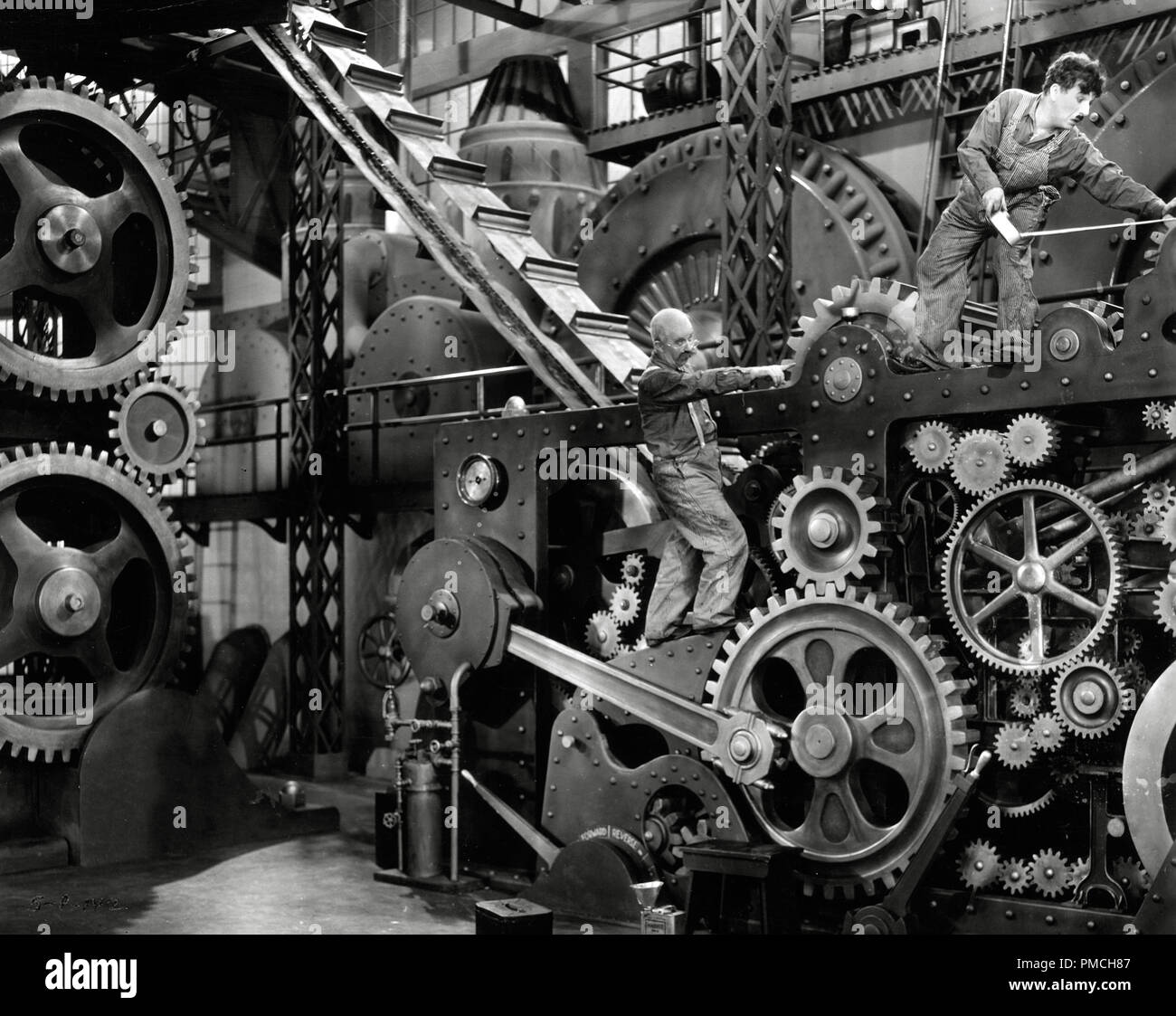 Charles Chaplin, Chester Conklin, "Modern Times" (1936) United Artists ...