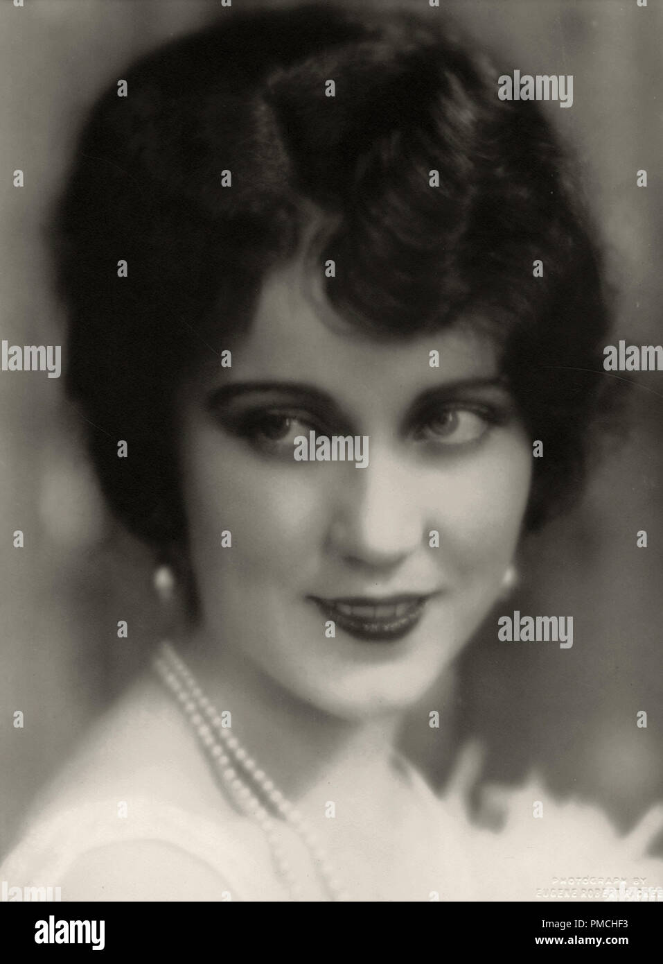 1928 year portrait hi-res stock photography and images - Alamy