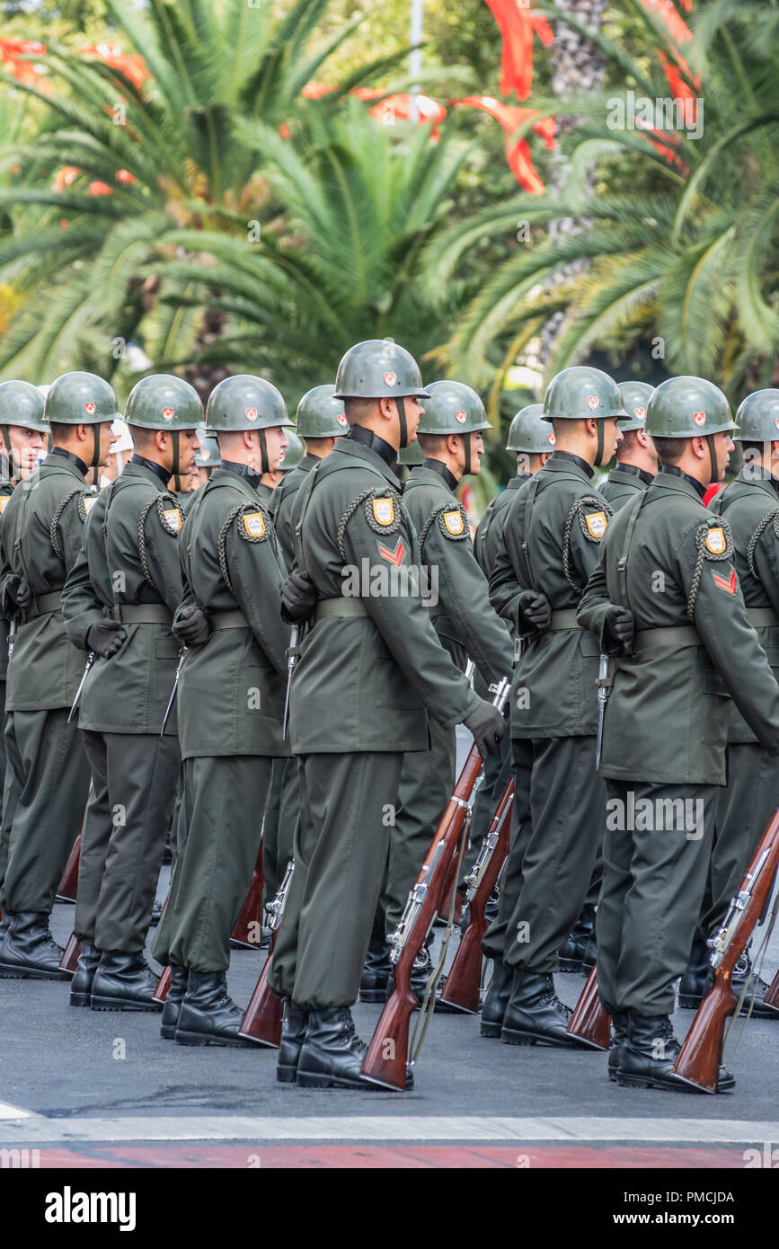 Turkish soldiers wait for Military parade at Turkish 30 August Victory ...