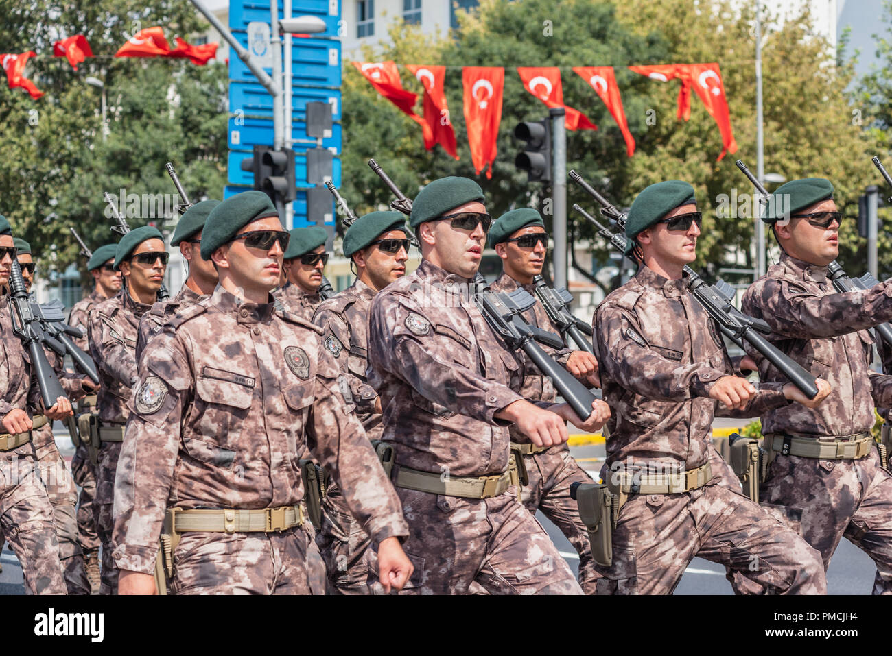 Turkey special operations police hi-res stock photography and images ...