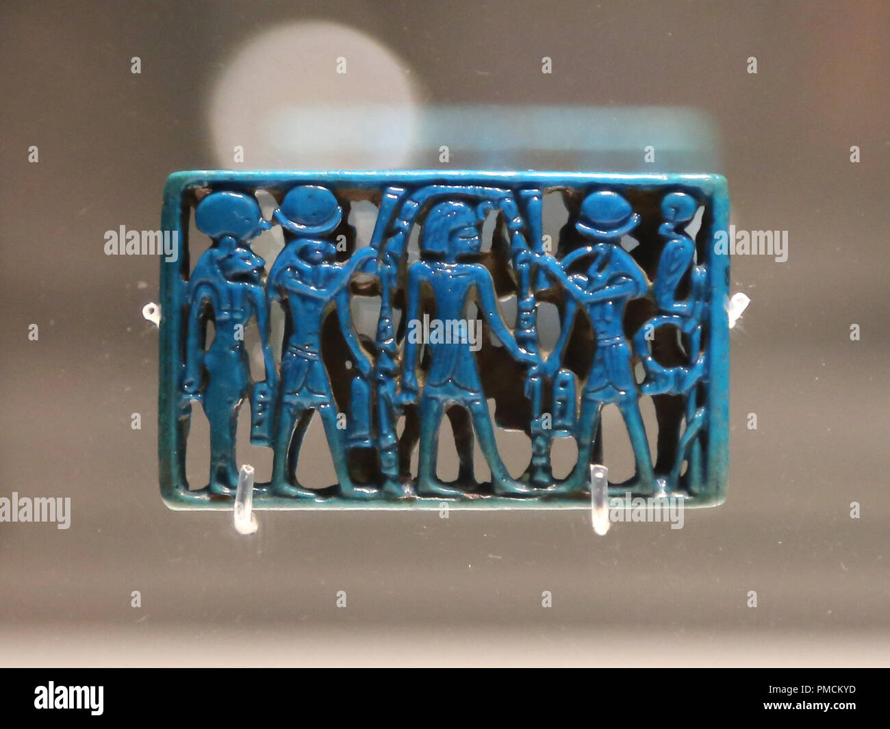 Ancient egyptian jewelry hi-res stock photography and images - Alamy