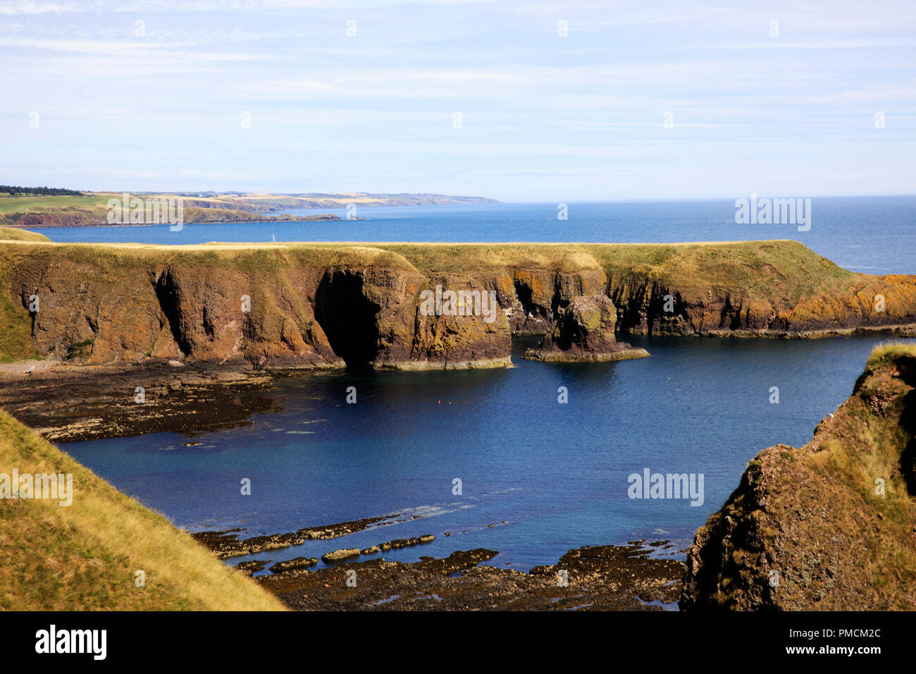 Cliffs near Dunnottar castle, Scotland, Highlands, United Kingdom Stock ...