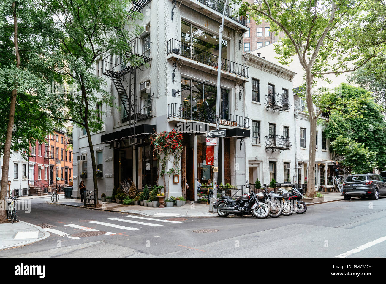 Christopher street new york hi-res stock photography and images - Alamy