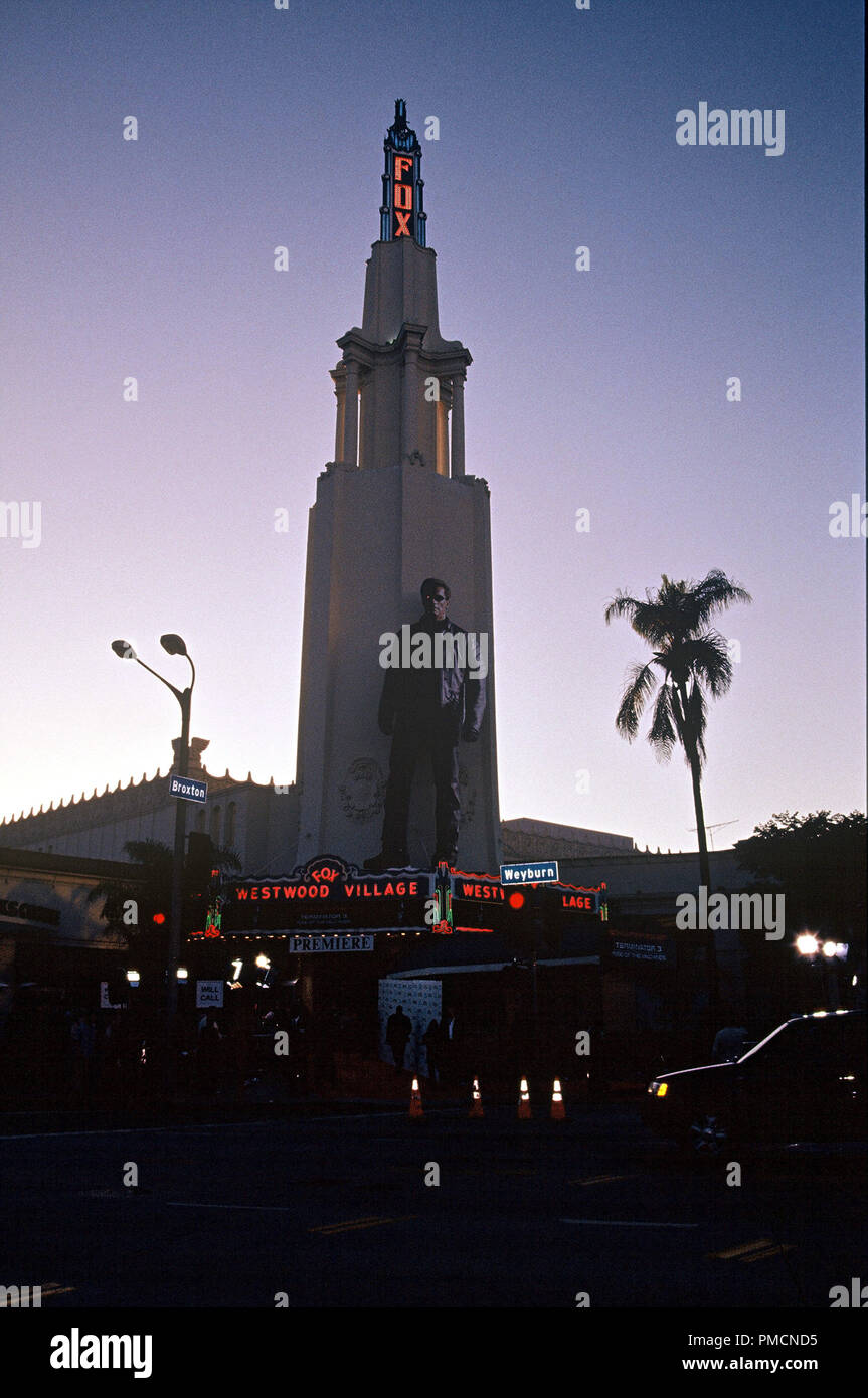 "Terminator 3: Rise of the Machines" Premiere Atmosphere © 2003 Joseph ...