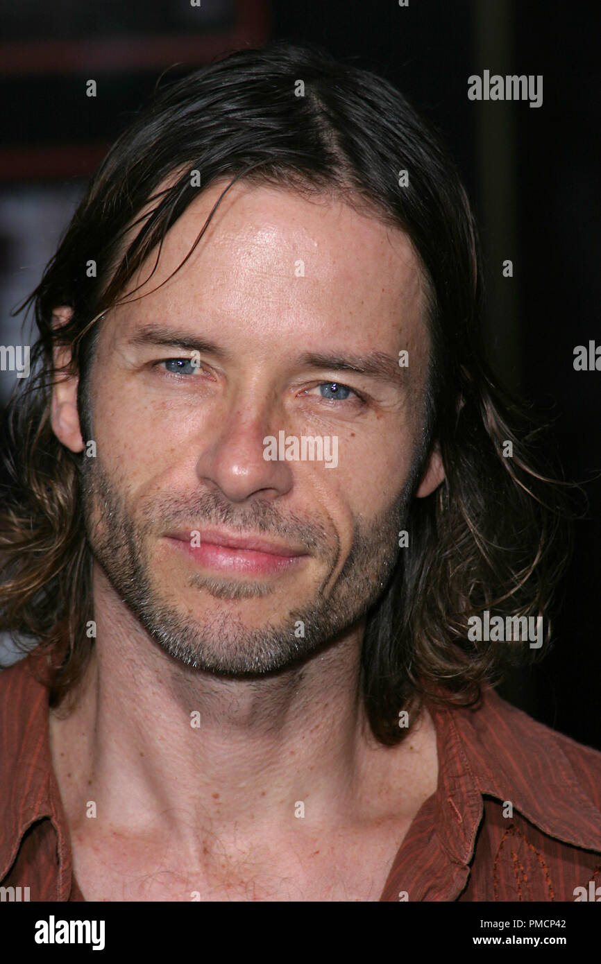 "Godsend" Premiere 4-22-2004 Guy Pearce Photo by Joseph Martinez ...