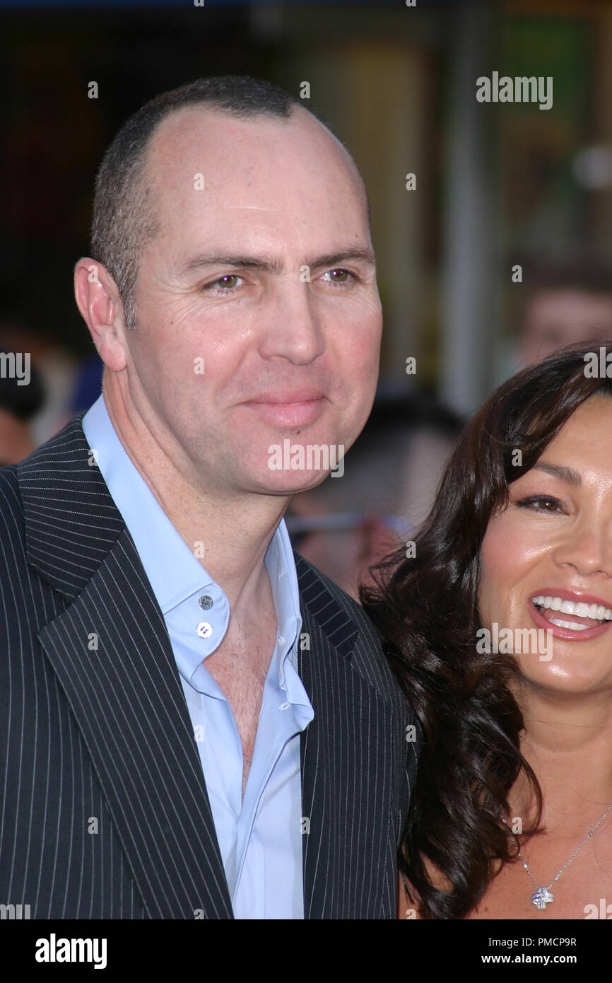 "Van Helsing" Premiere 5-03-2004 Arnold Vosloo and wife Sylvia Ahi ...