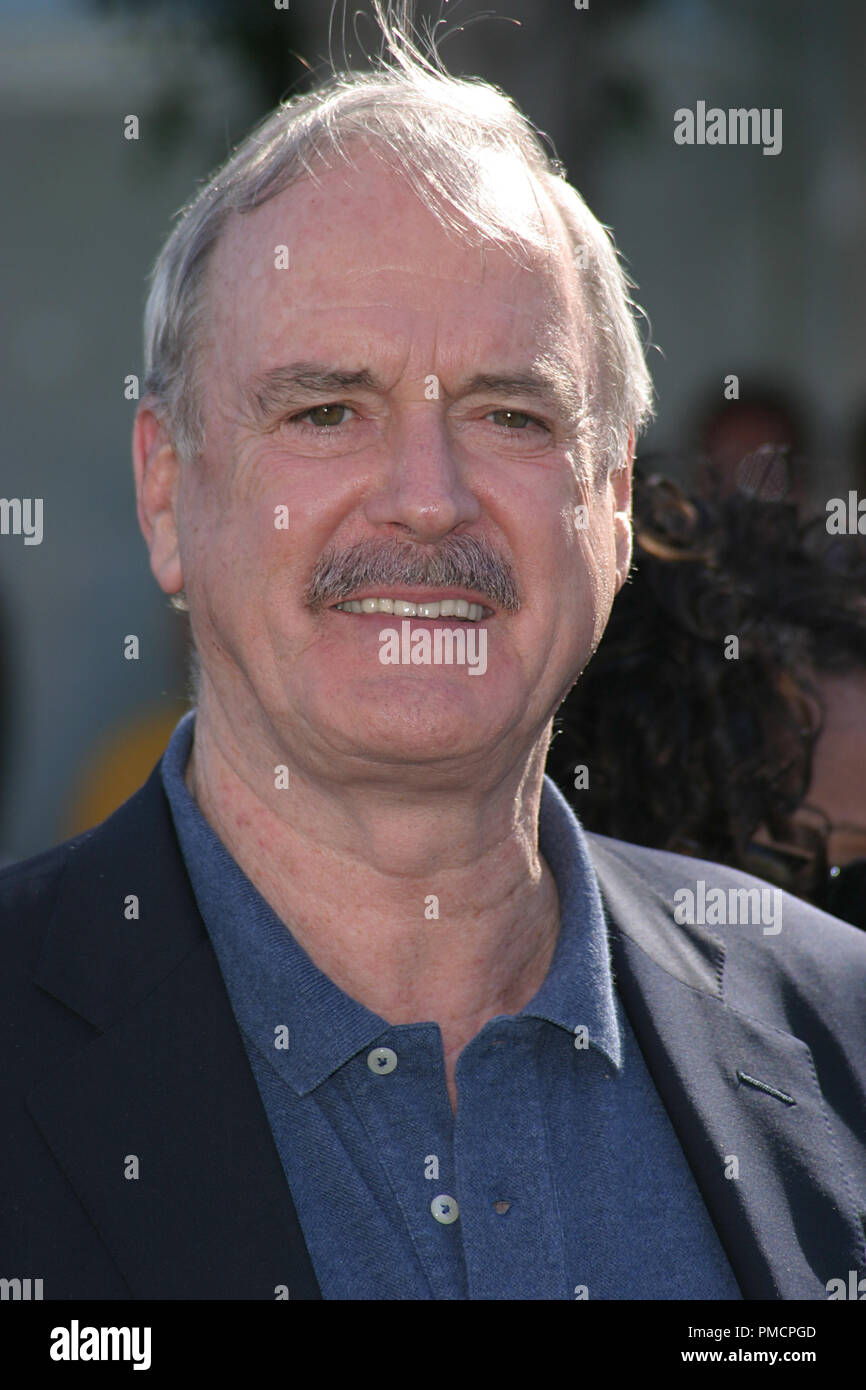 "Shrek 2" Premiere 5/08/2004 John Cleese Photo by Joseph Martinez - All ...