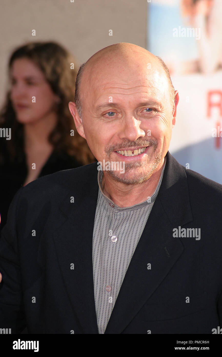 "Raising Helen" Premiere 5-26-2004 Hector Elizondo Photo by Joseph ...