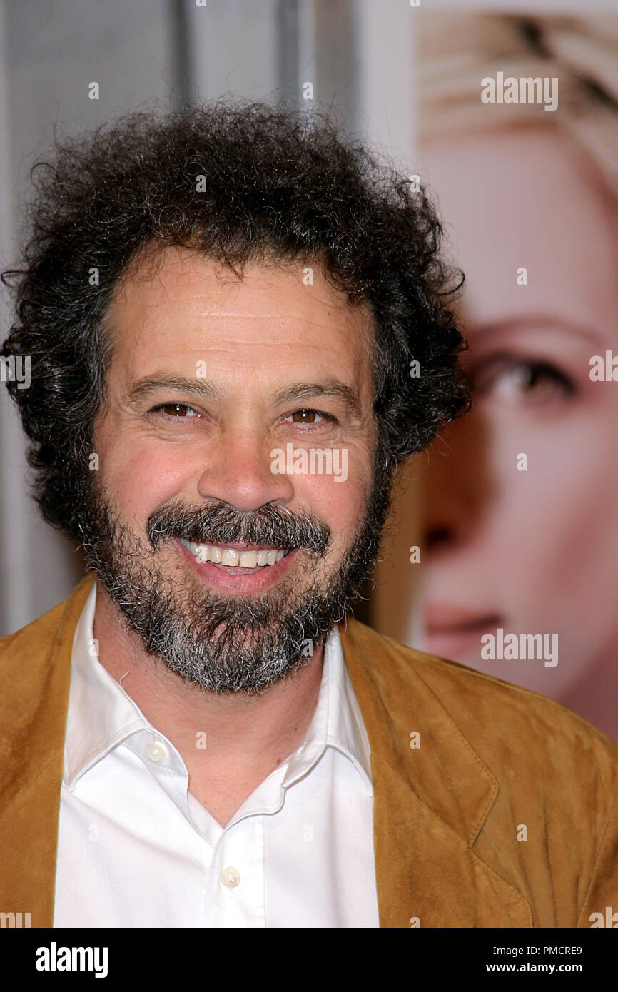 "Closer" Premiere 11-22-2004 Ed Zwick Photo by Joseph Martinez ...