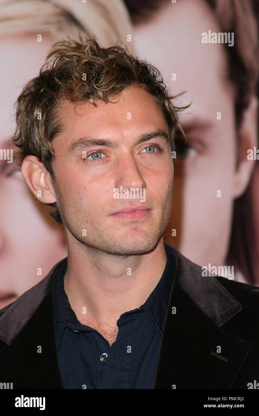 "Closer" Premiere 11-22-2004 Jude Law Photo by Joseph Martinez ...