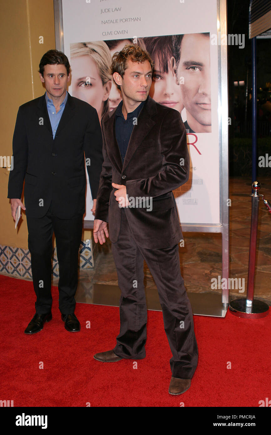 "Closer" Premiere 11-22-2004 Jude Law Photo by Joseph Martinez ...