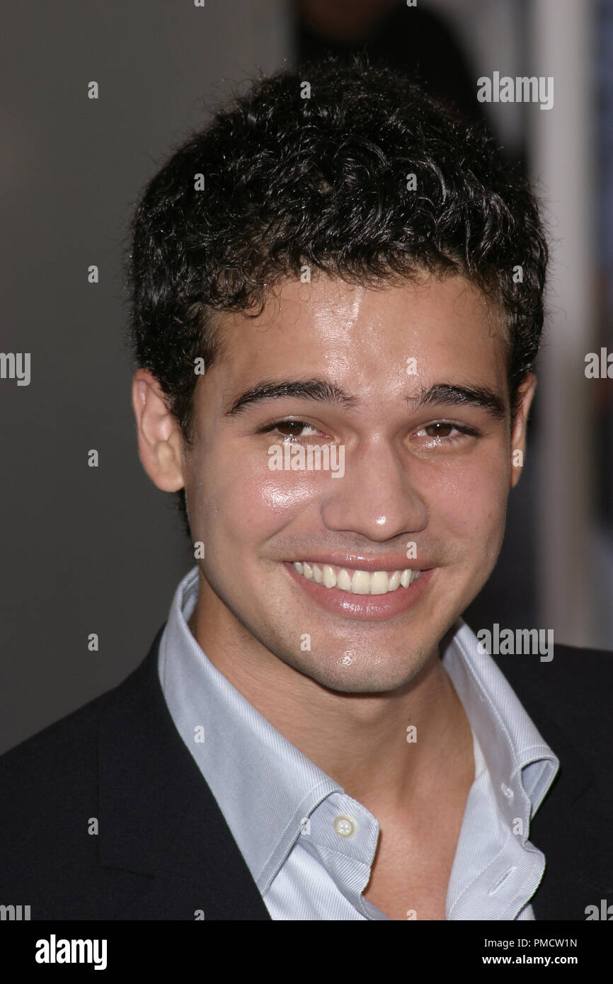 "Sky High" (Premiere) Steven Strait 07-24-2005 / El Capitan Theatre ...