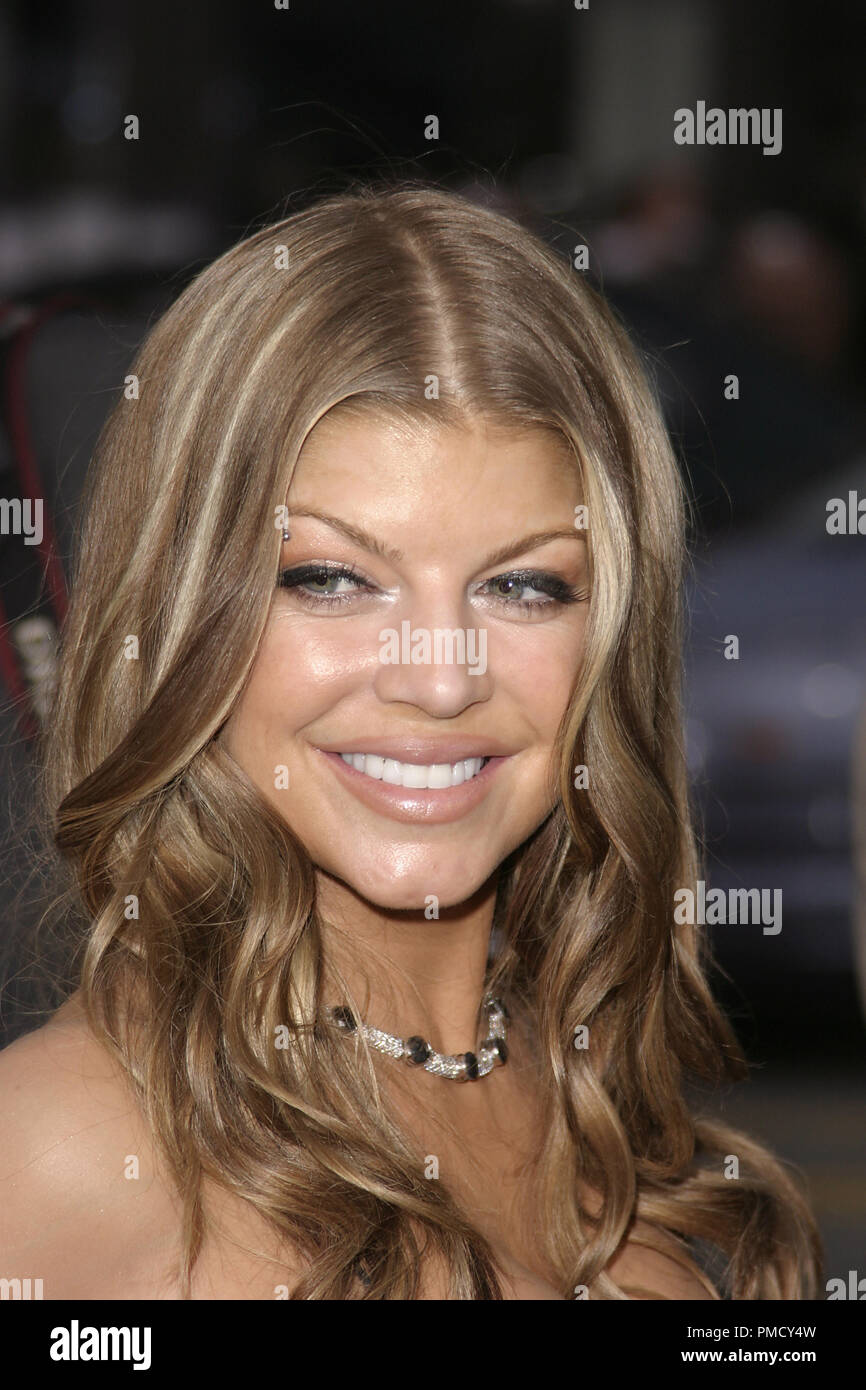 "Poseidon" (Premiere) Stacy 'Fergie' Ferguson 05-10-2006 / Grauman's ...