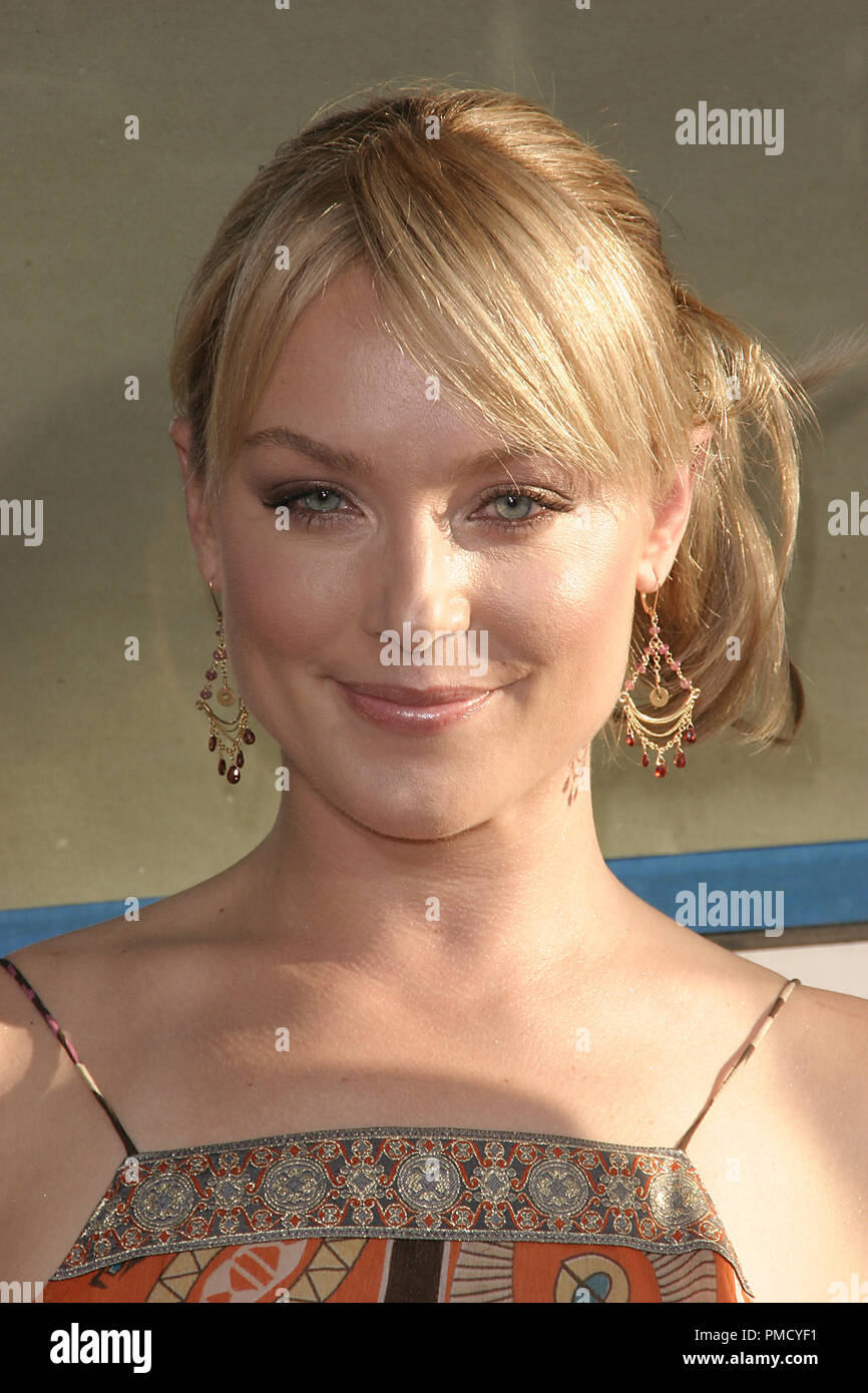 "The Lake House" (Premiere) Elisabeth Rohm 06-13-2006 / ArcLight ...