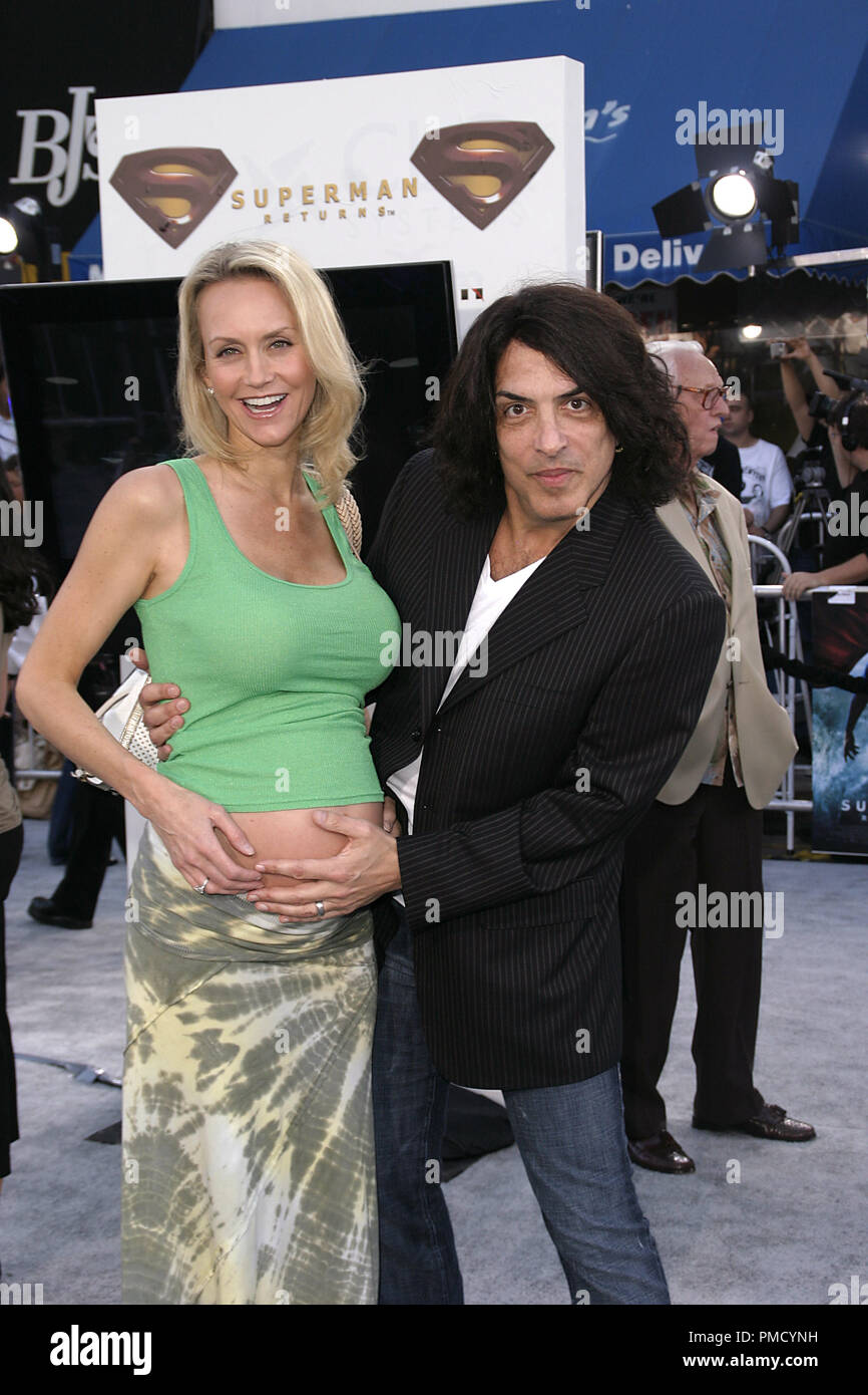 Paul stanley and erin sutton hi-res stock photography and images - Alamy
