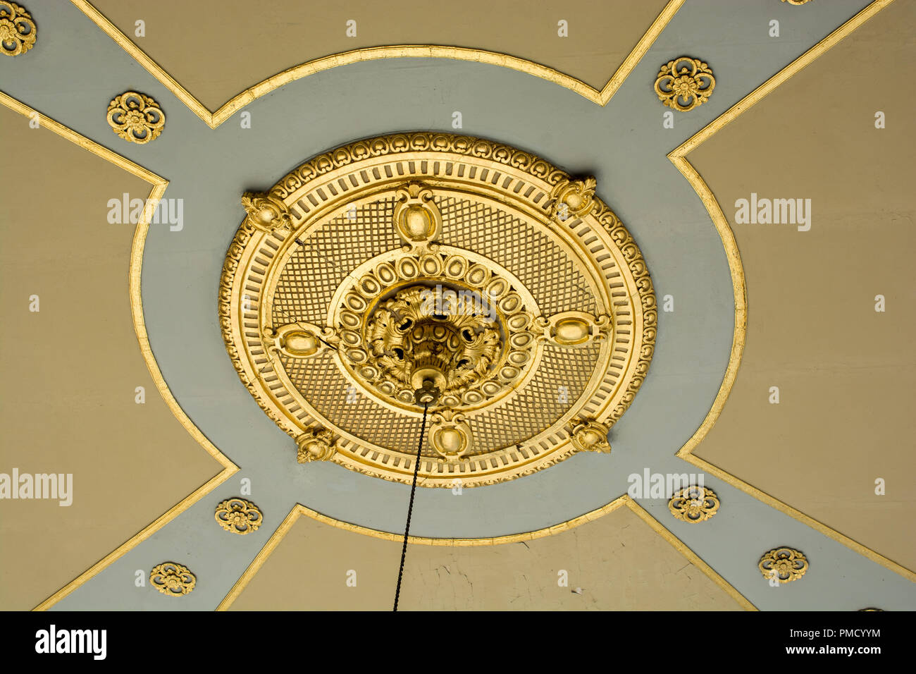 Ottoman Turkish art with geometric patterns in view Stock Photo - Alamy