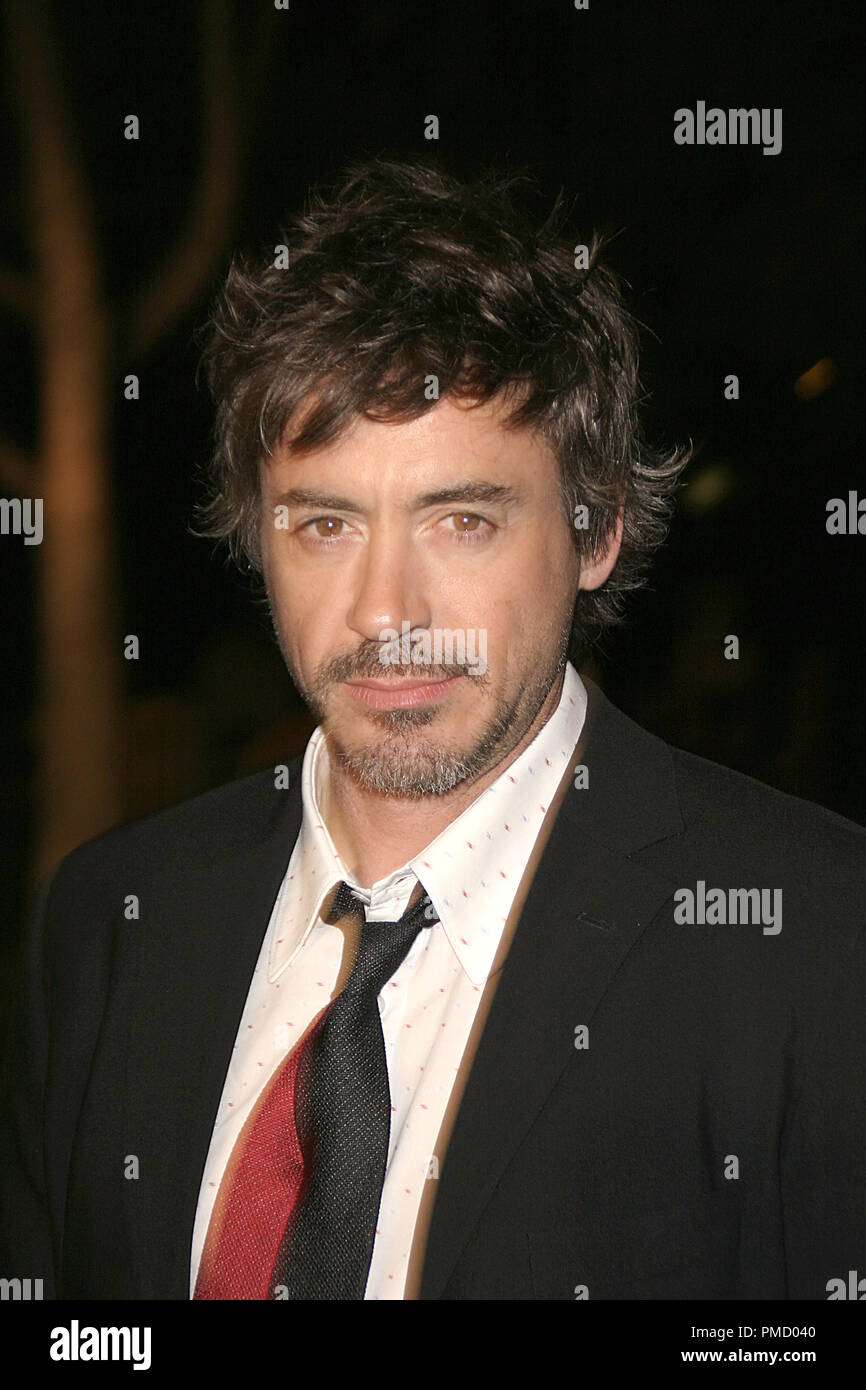 "Zodiac" (Premiere) Robert Downey Jr. 3-1-2007 / Paramount Theatre ...