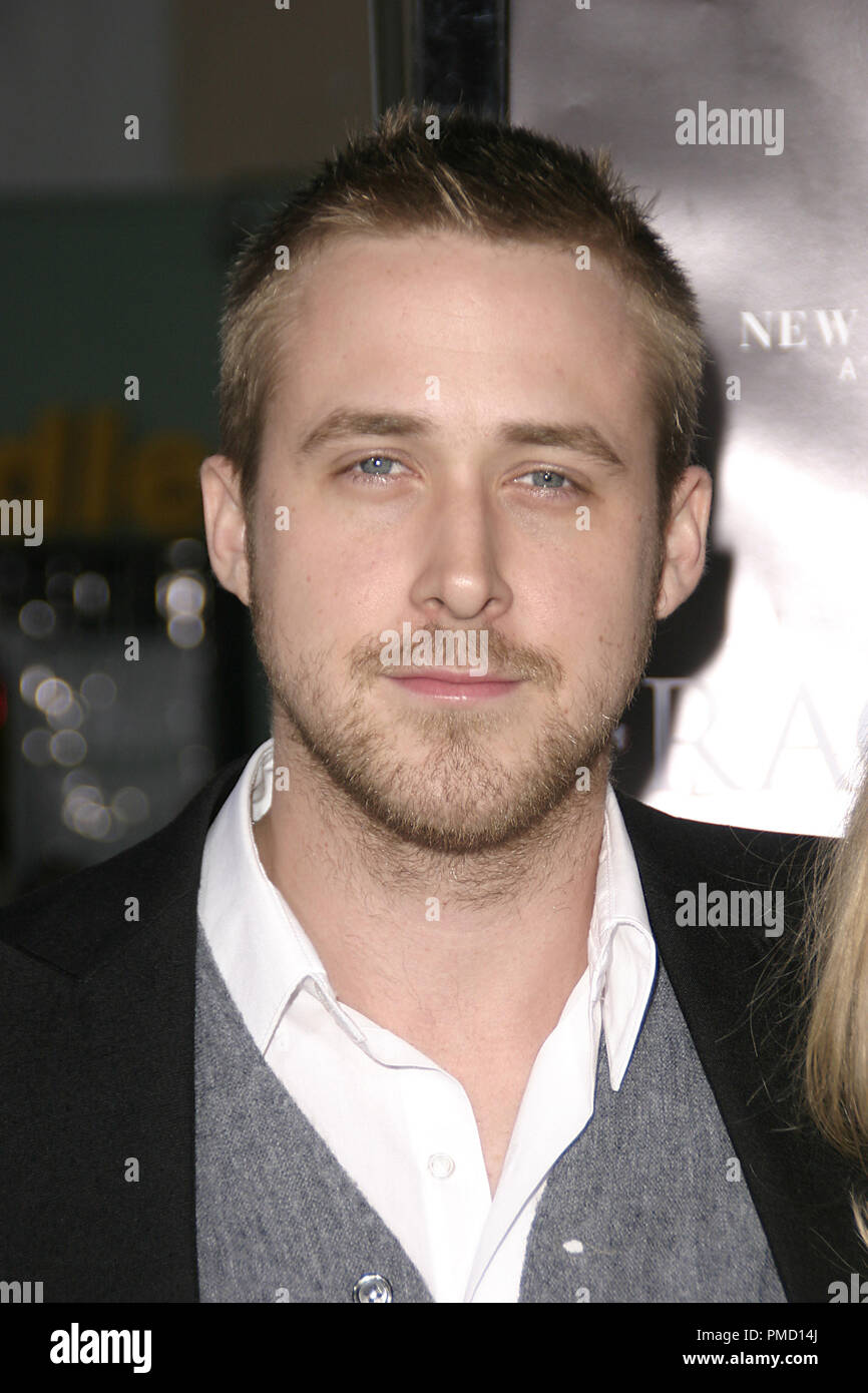 Fracture (Premiere) Ryan Gosling 4-11-2007 / Mann Village Theater ...