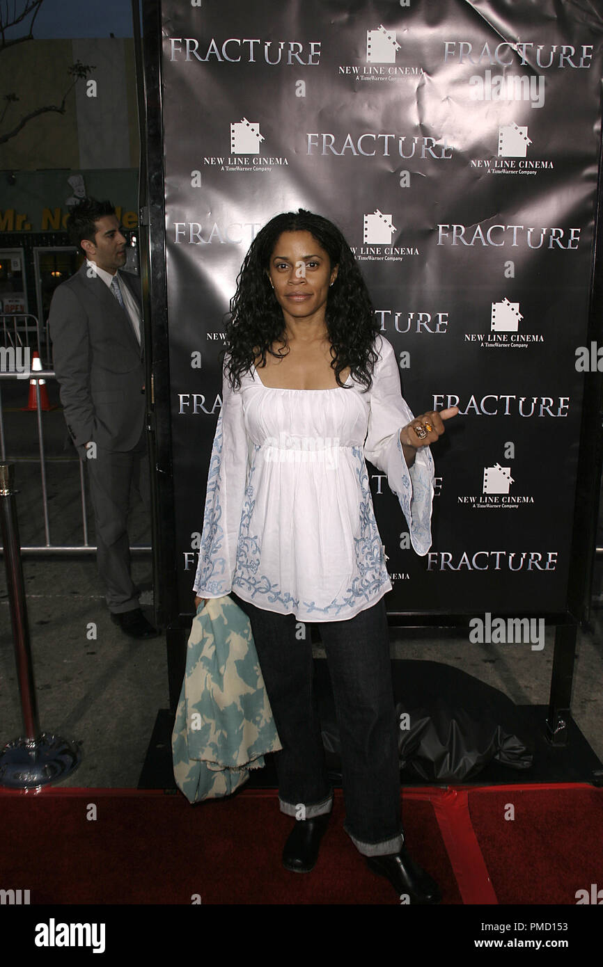 "Fracture" (Premiere) Judith Scott 4-11-2007 / Mann Village Theater ...