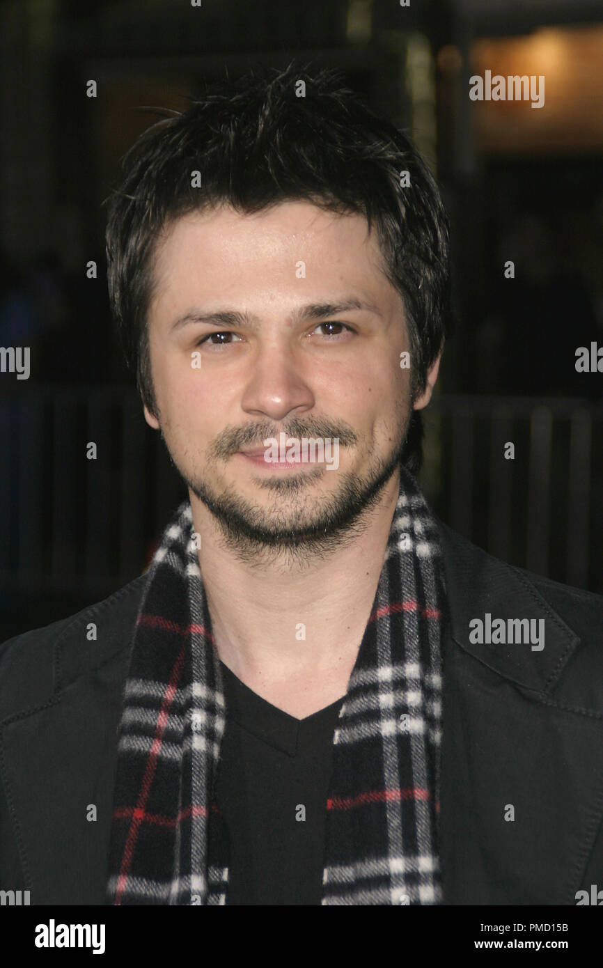 "Fracture" (Premiere) Freddy Rodriguez 4-11-2007 / Mann Village Theater ...