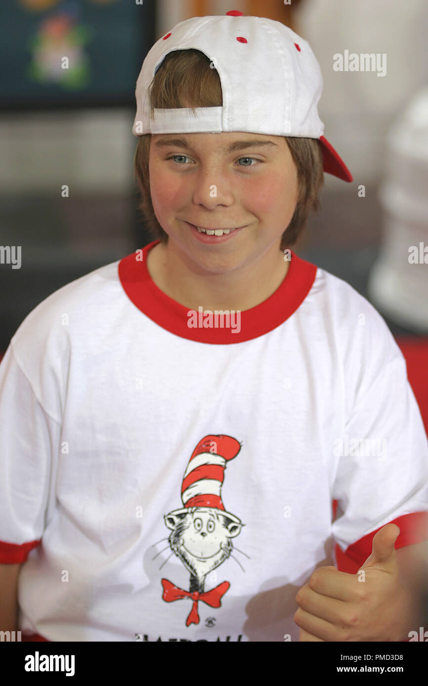 "Dr. Seuss's: The Cat in the Hat" Premiere 11-8-2003 Steven Lawrence ...