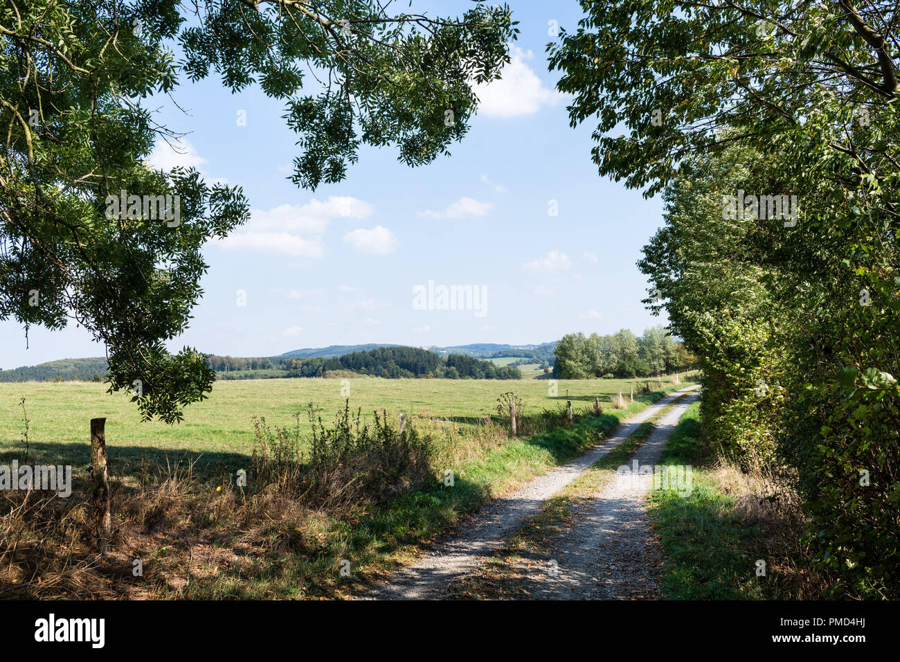 Wide open space hi-res stock photography and images - Alamy