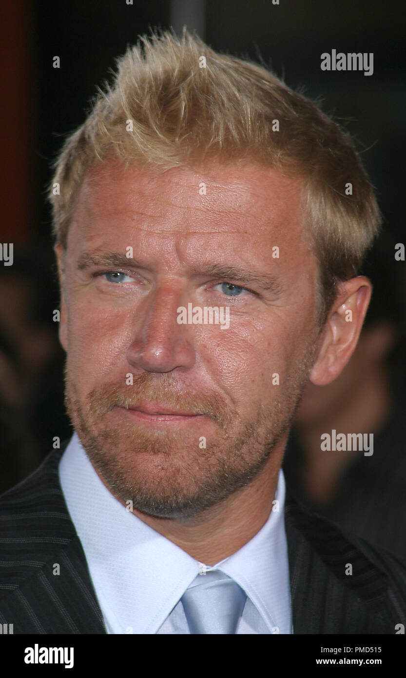 "Exorcist: The Beginning" Premiere 8-19-2004 Dir. Renny Harlin Photo by ...