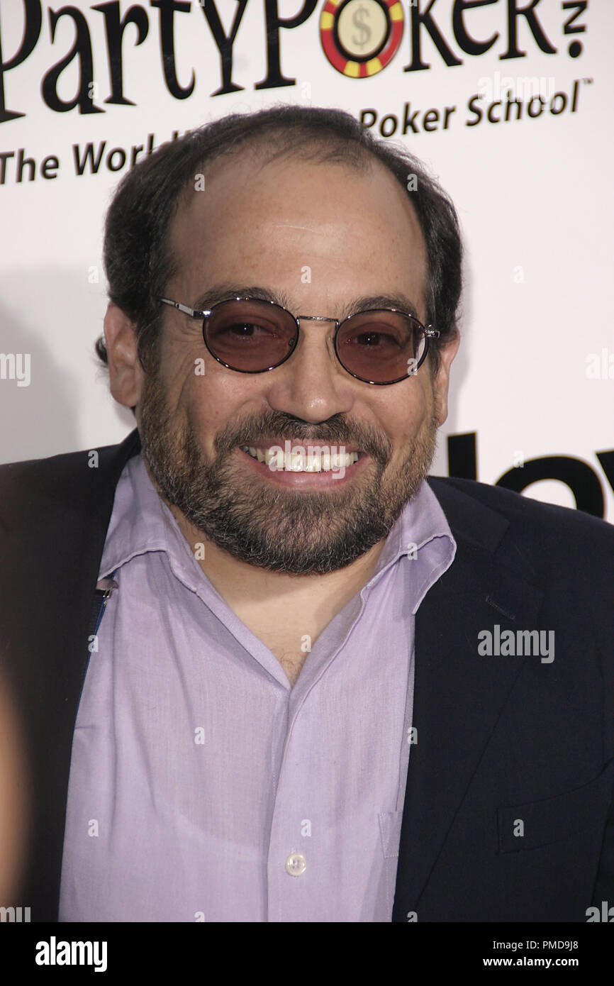 Danny woodburn hi-res stock photography and images - Alamy